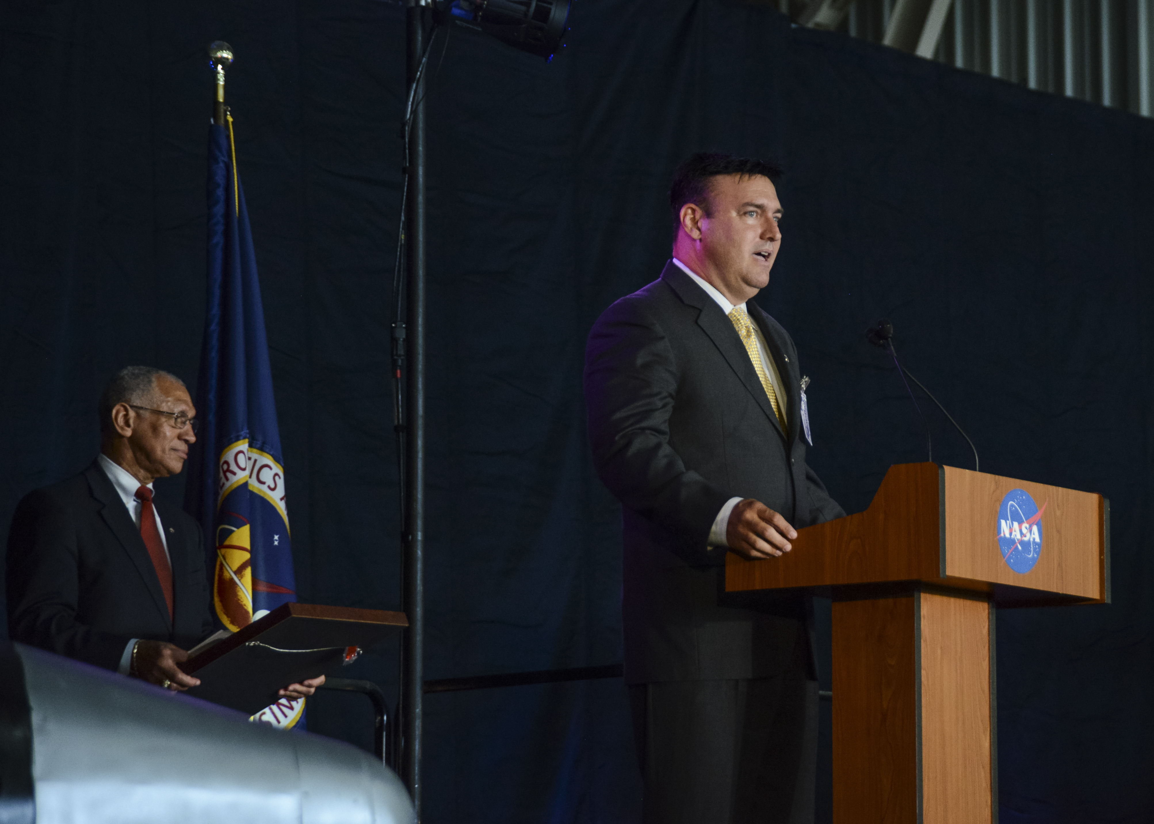 NASA celebrates new name for Flight Research Center > Edwards Air Force ...