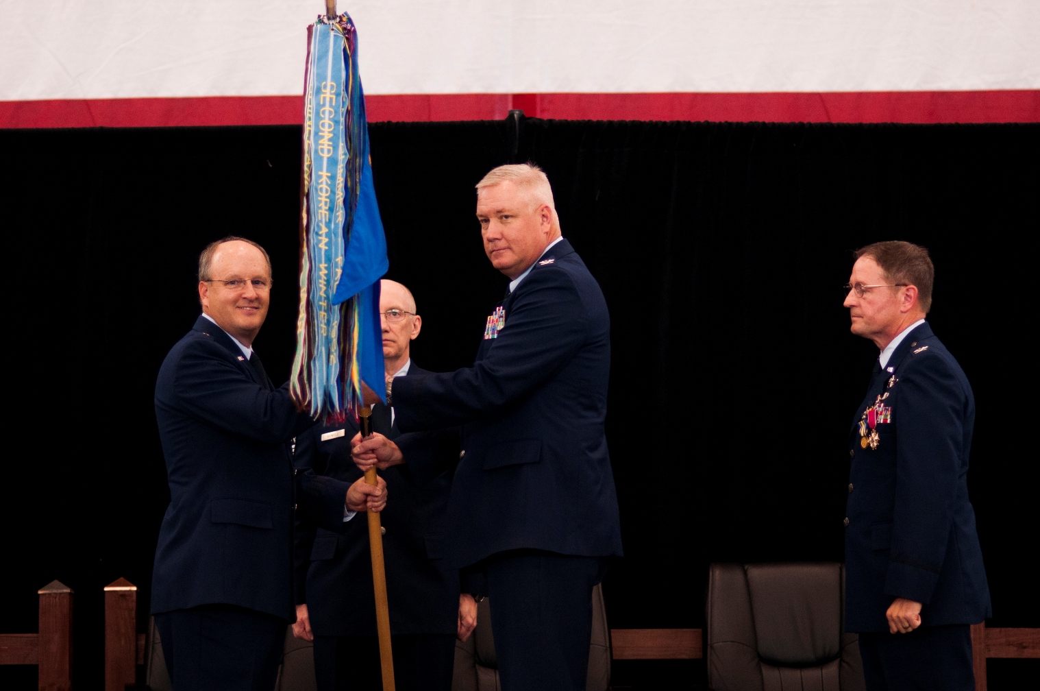 189th AW welcomes new commander