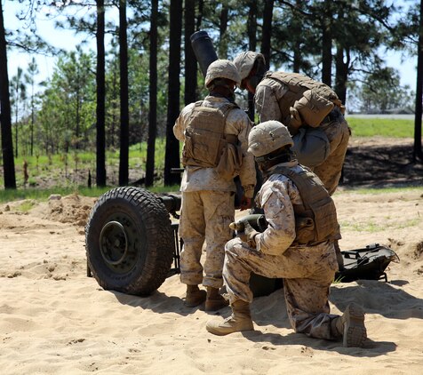 10th Marines integrates with AAVs for Rolling Thunder > 2nd Marine ...