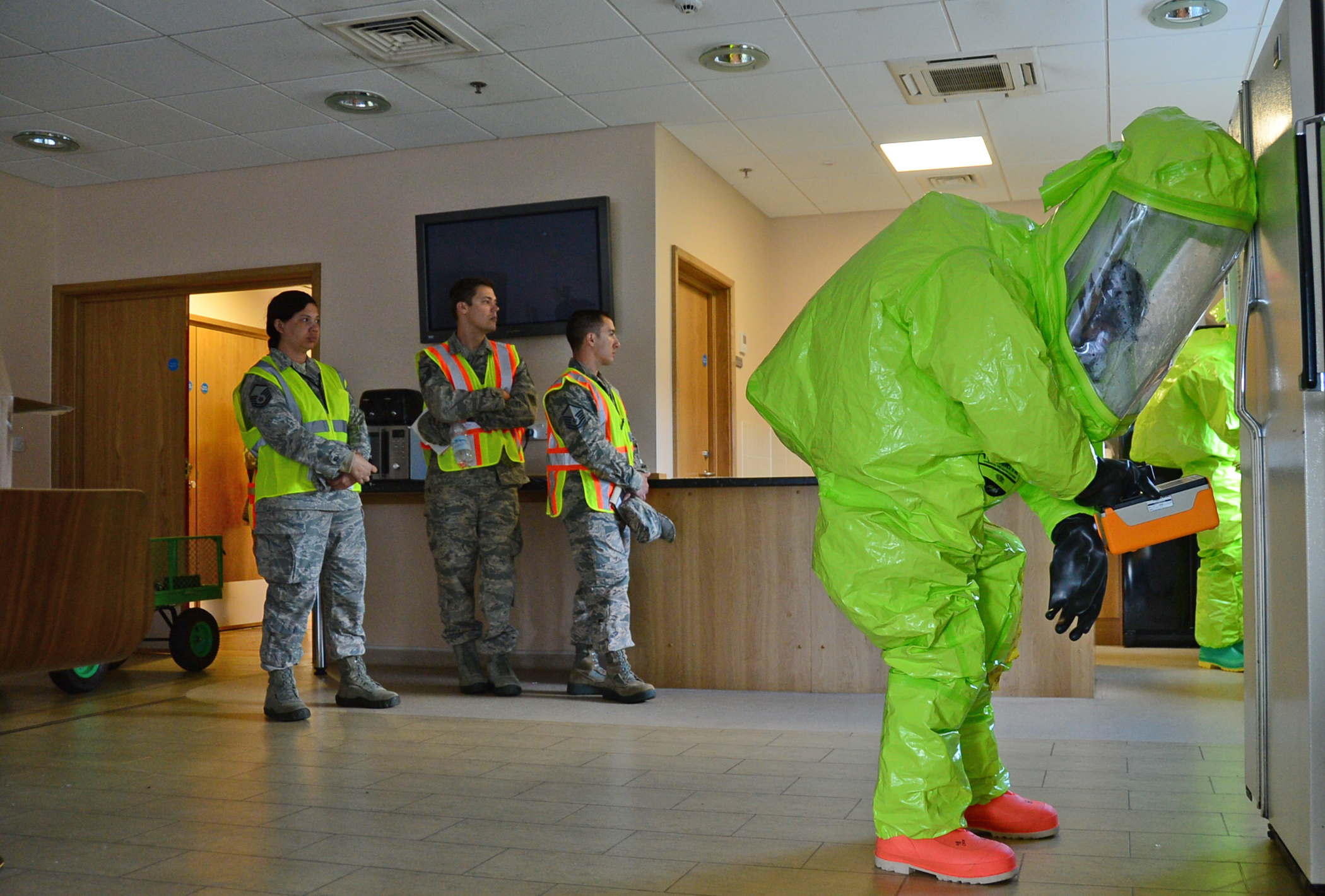 First responders showcase capabilities during UEI > Royal Air Force ...