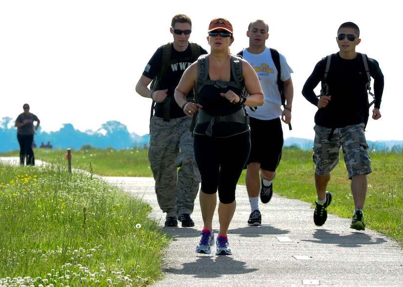 Service members ruck for veterans > Joint Base Langley-Eustis > Article ...