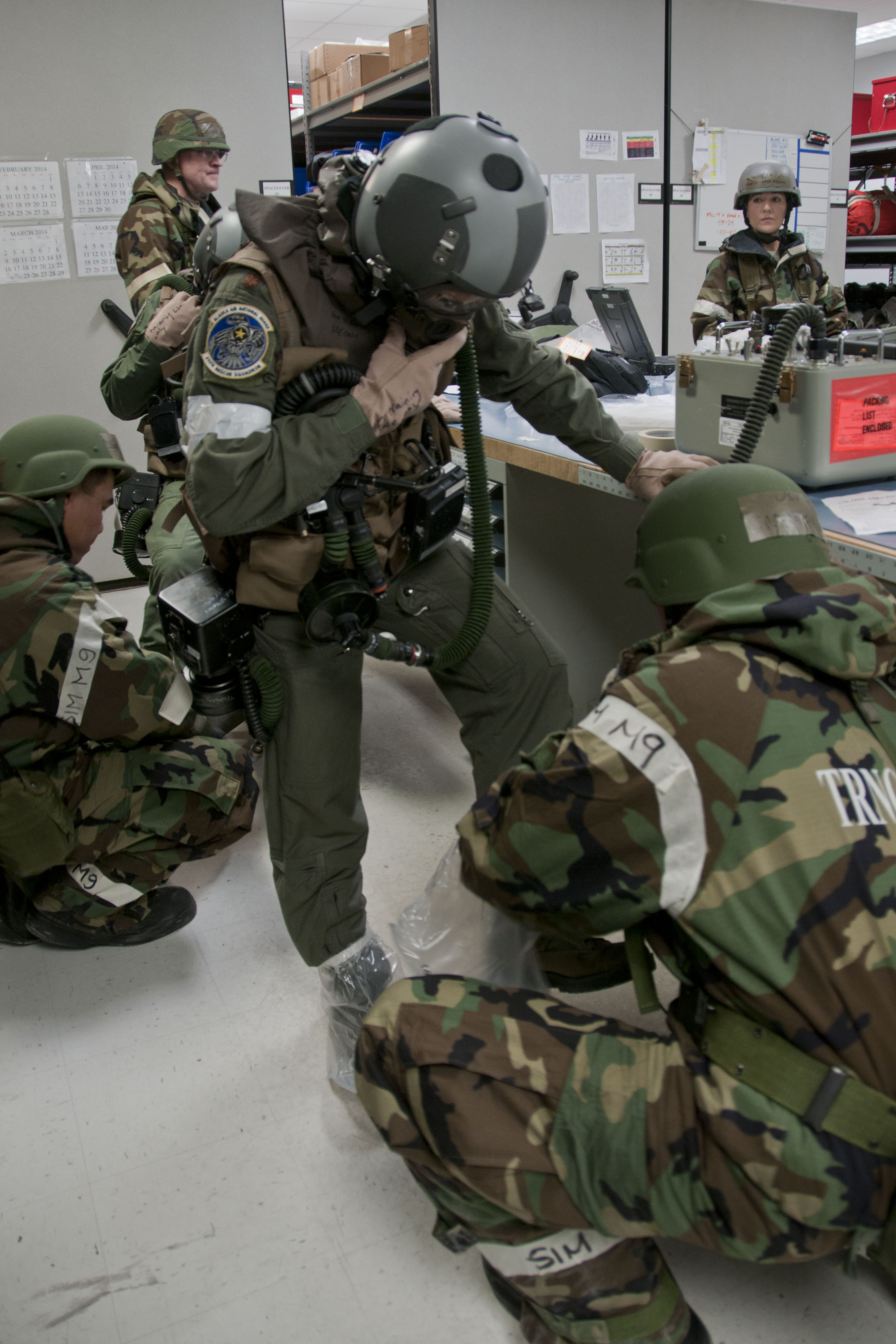 Alaska air guardsmen demonstrate readiness in Polar Guard 14-1 exercise