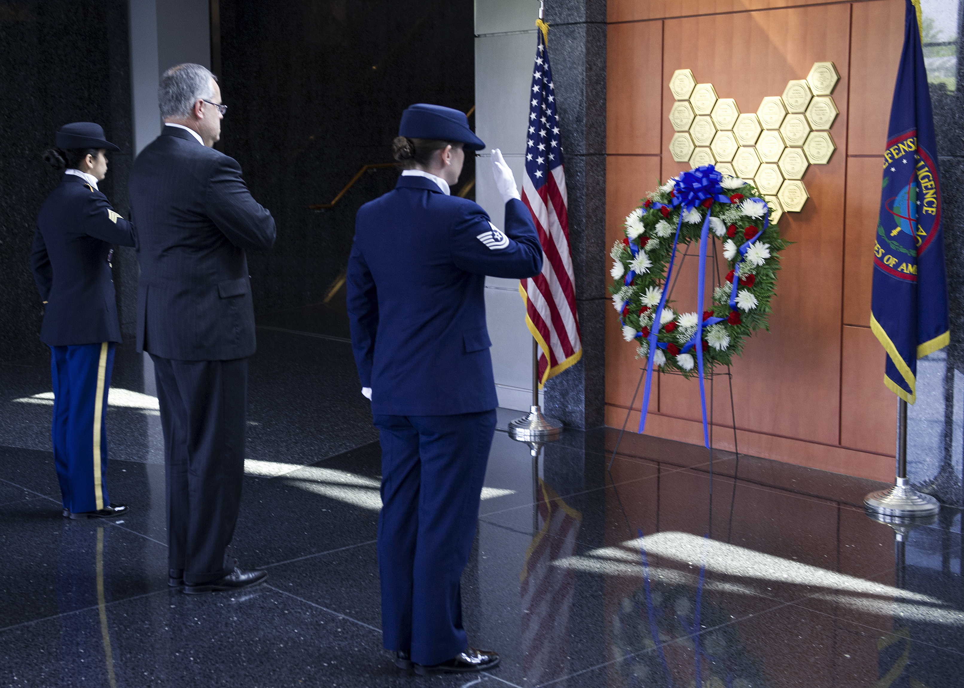 We Remember: Colonel Charles R. Ray murdered in Paris > Defense ...