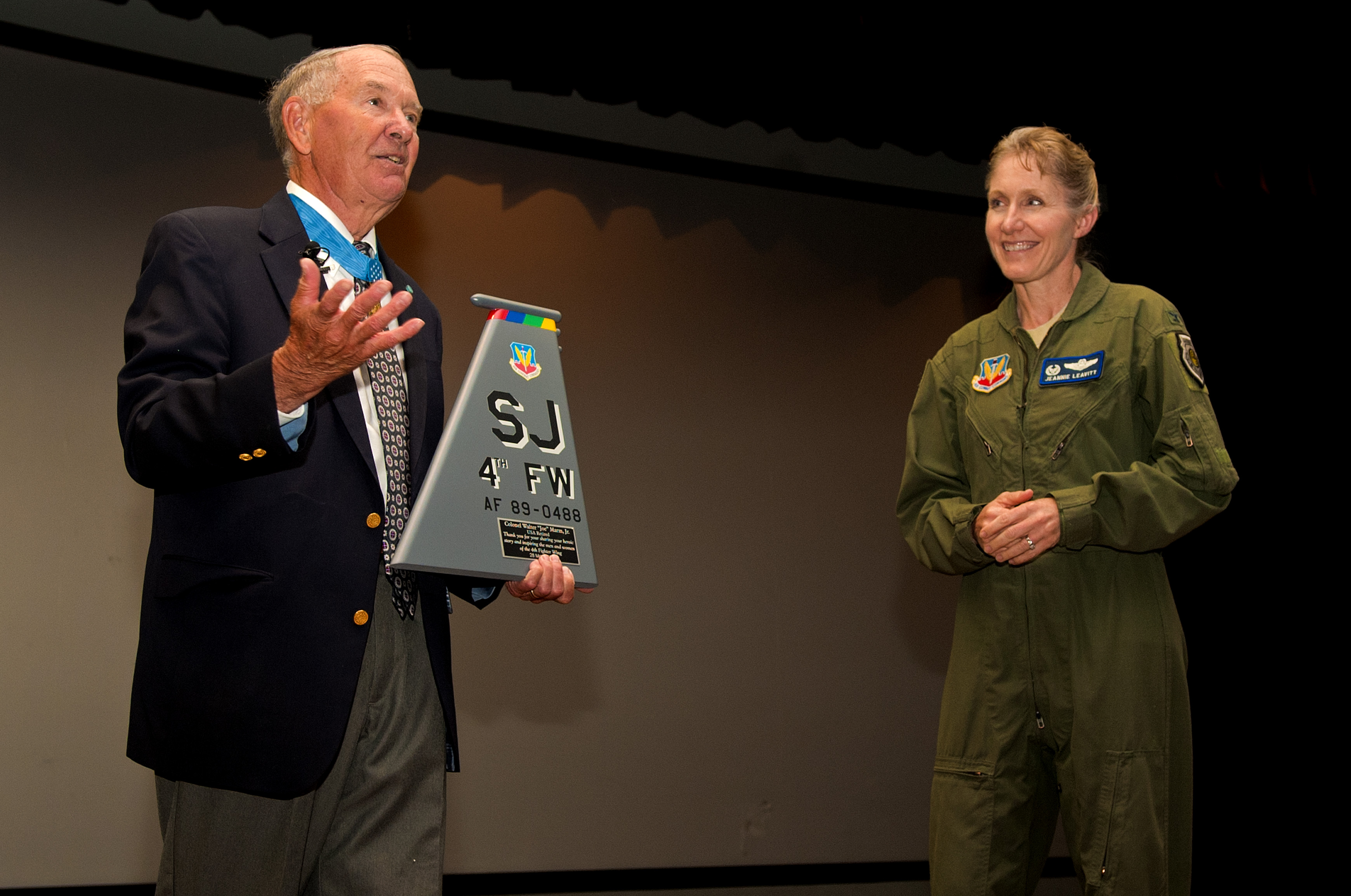 Leadership Lecture Series: Medal of Honor recipient shares story with ...
