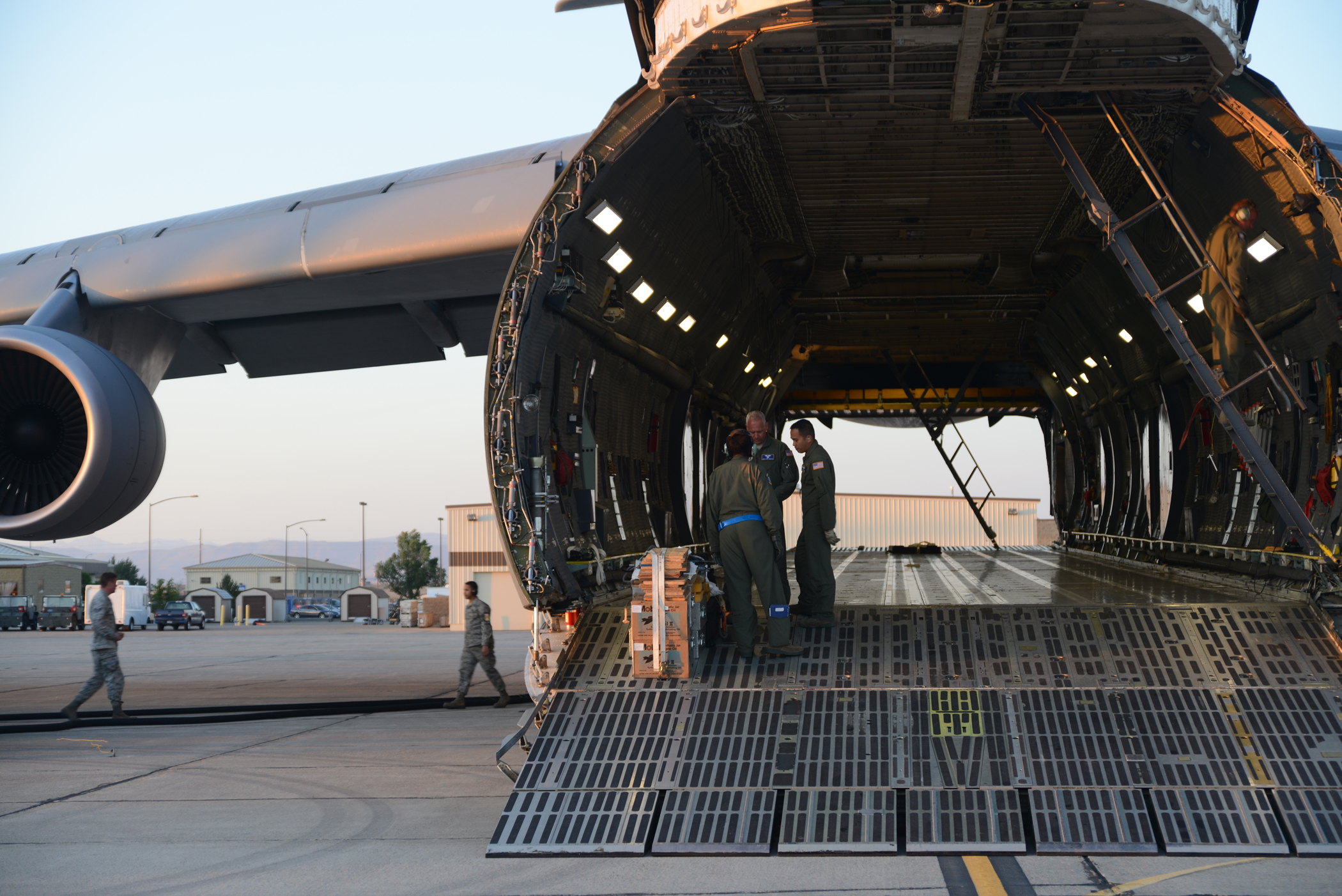 391st Fighter Squadron Deploys > Air Combat Command > Article Display