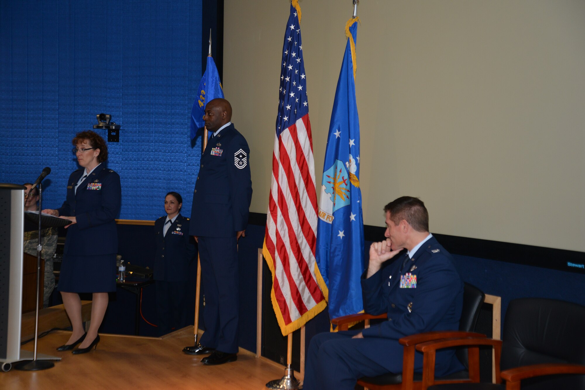 433rd Mission Support Group receives new commander > 433rd Airlift Wing ...
