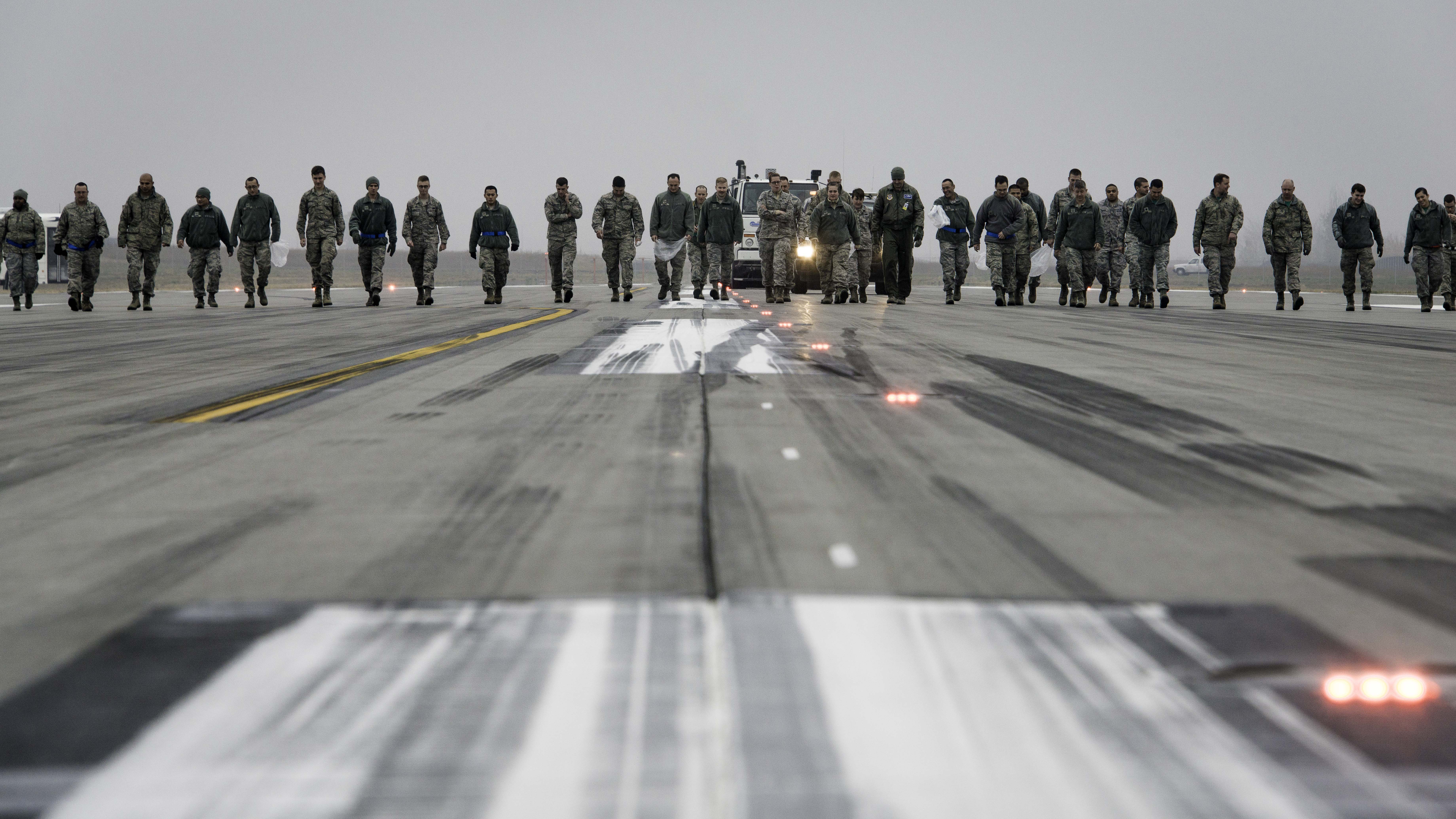 Into the mist: FOD walk keeps jets flying > Fairchild Air Force Base ...