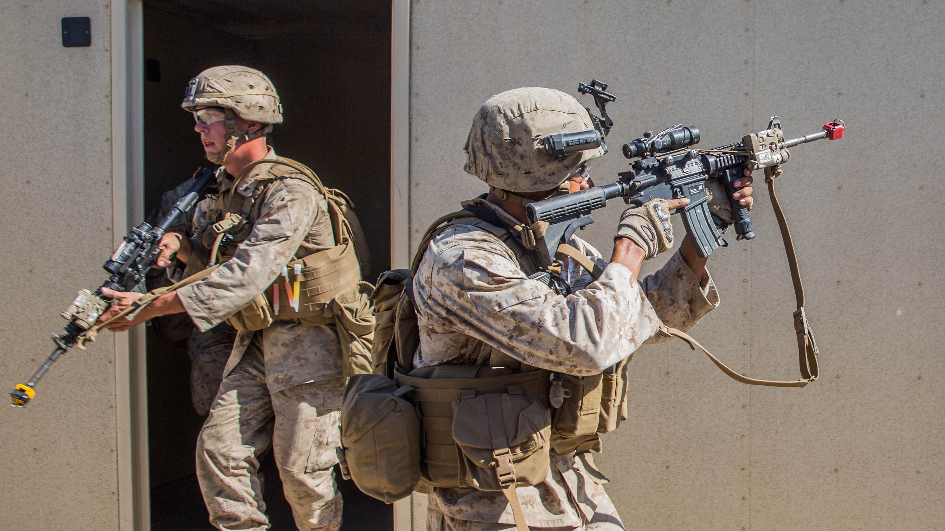 3/1 Marines conduct vertical assault training