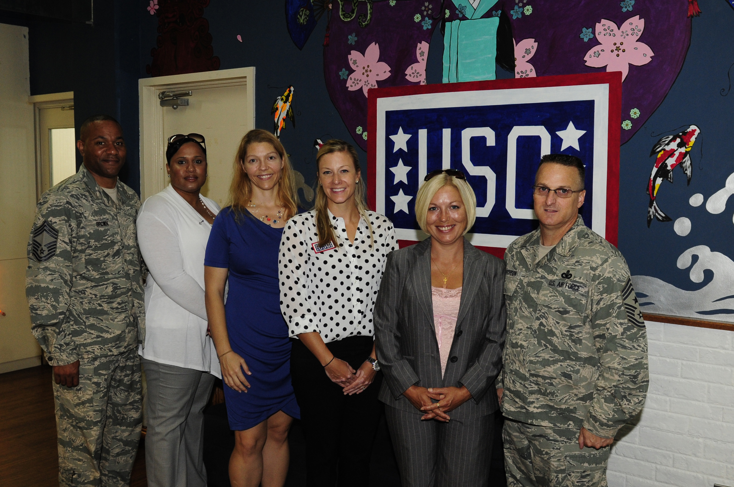 PACAF's new command chief visits Kadena > Kadena Air Base > Article Display