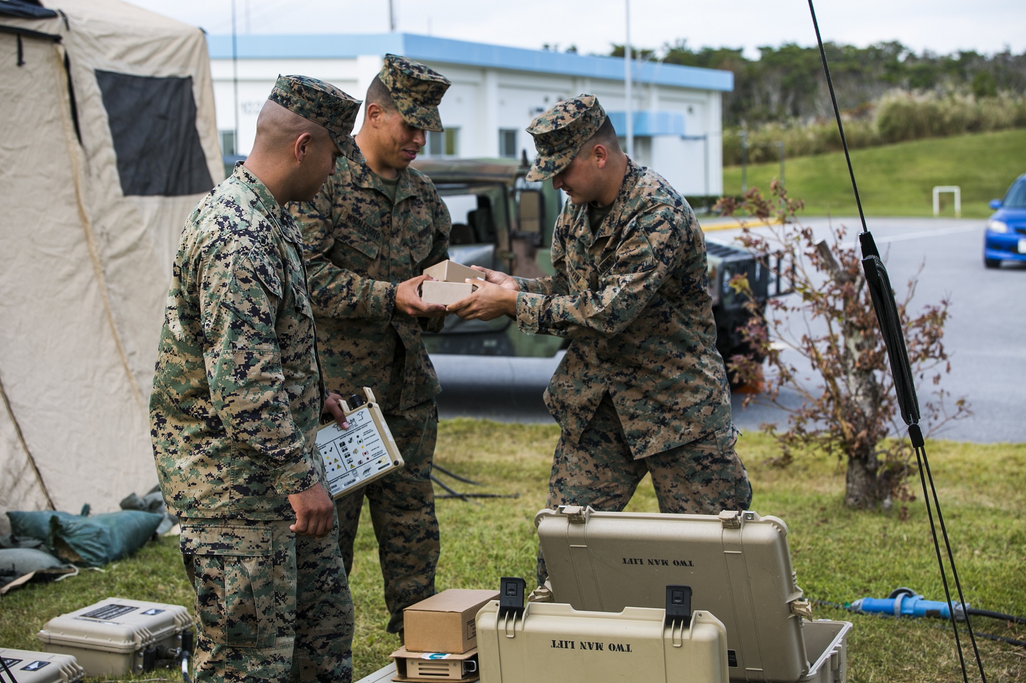 Marines go GREENS during Blue Chromite