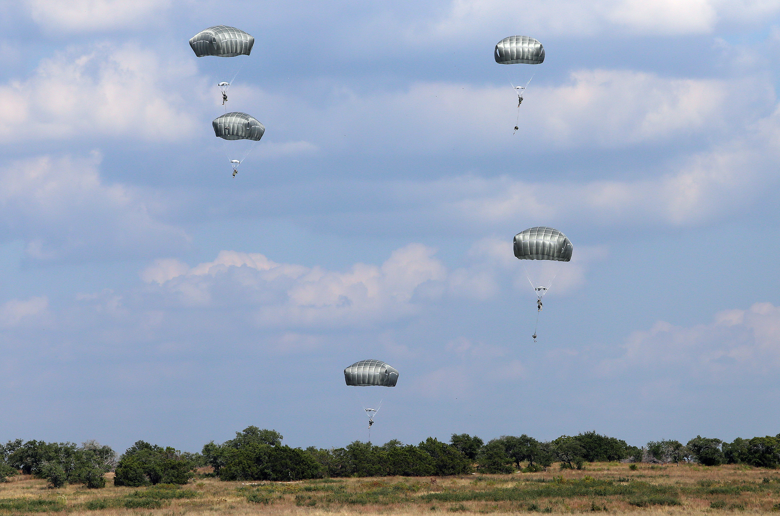 Paratroopers parachute onto JBSA-Camp Bullis
