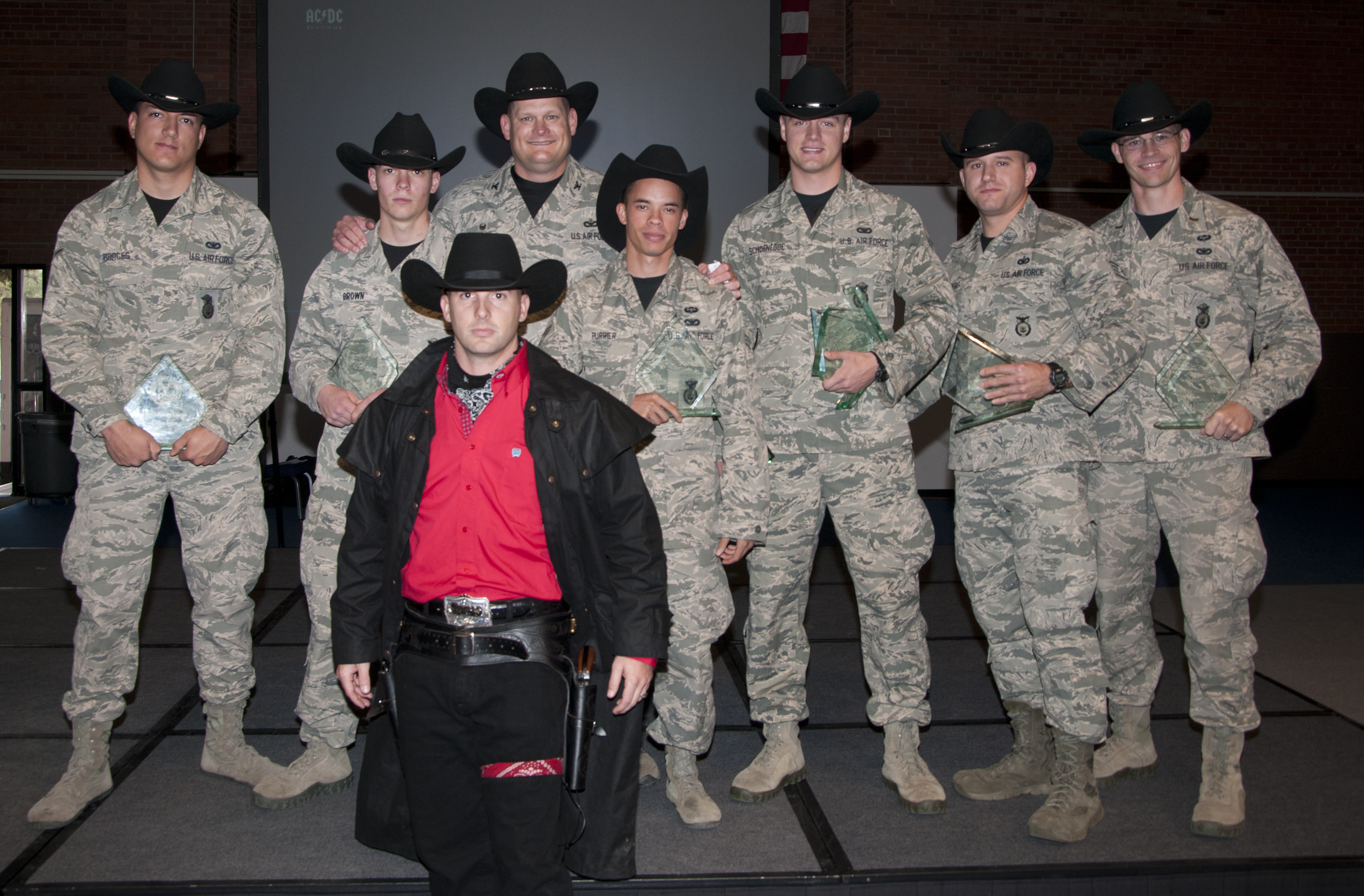 Wing welcomes GSC competitors