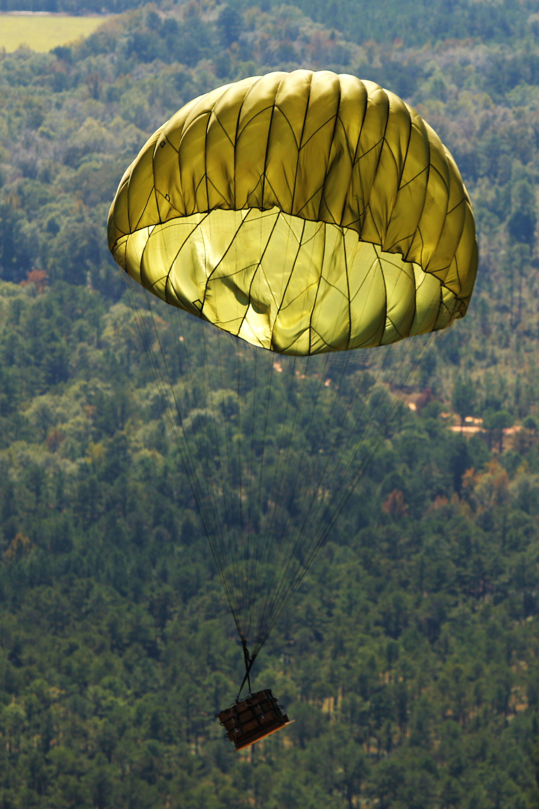 Otis assists jump school training