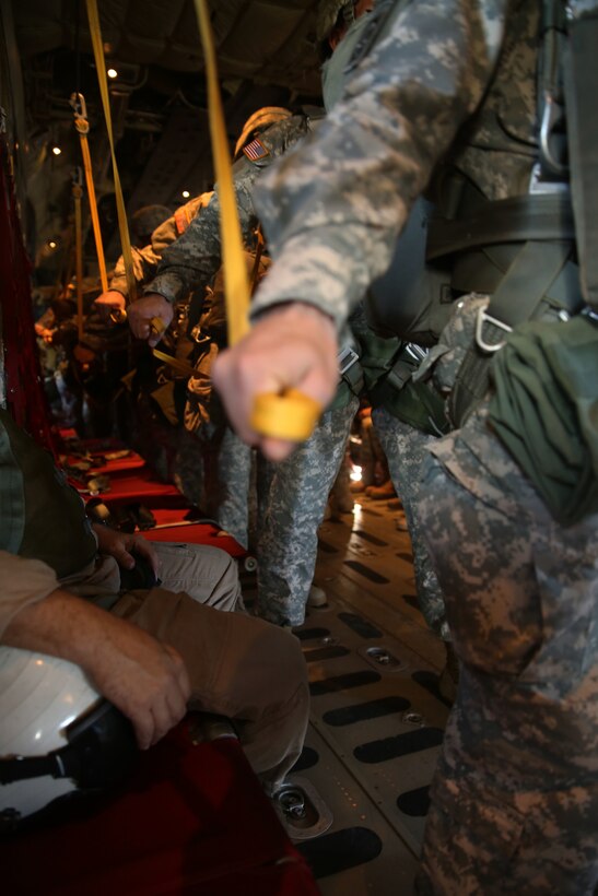 Otis assists jump school training