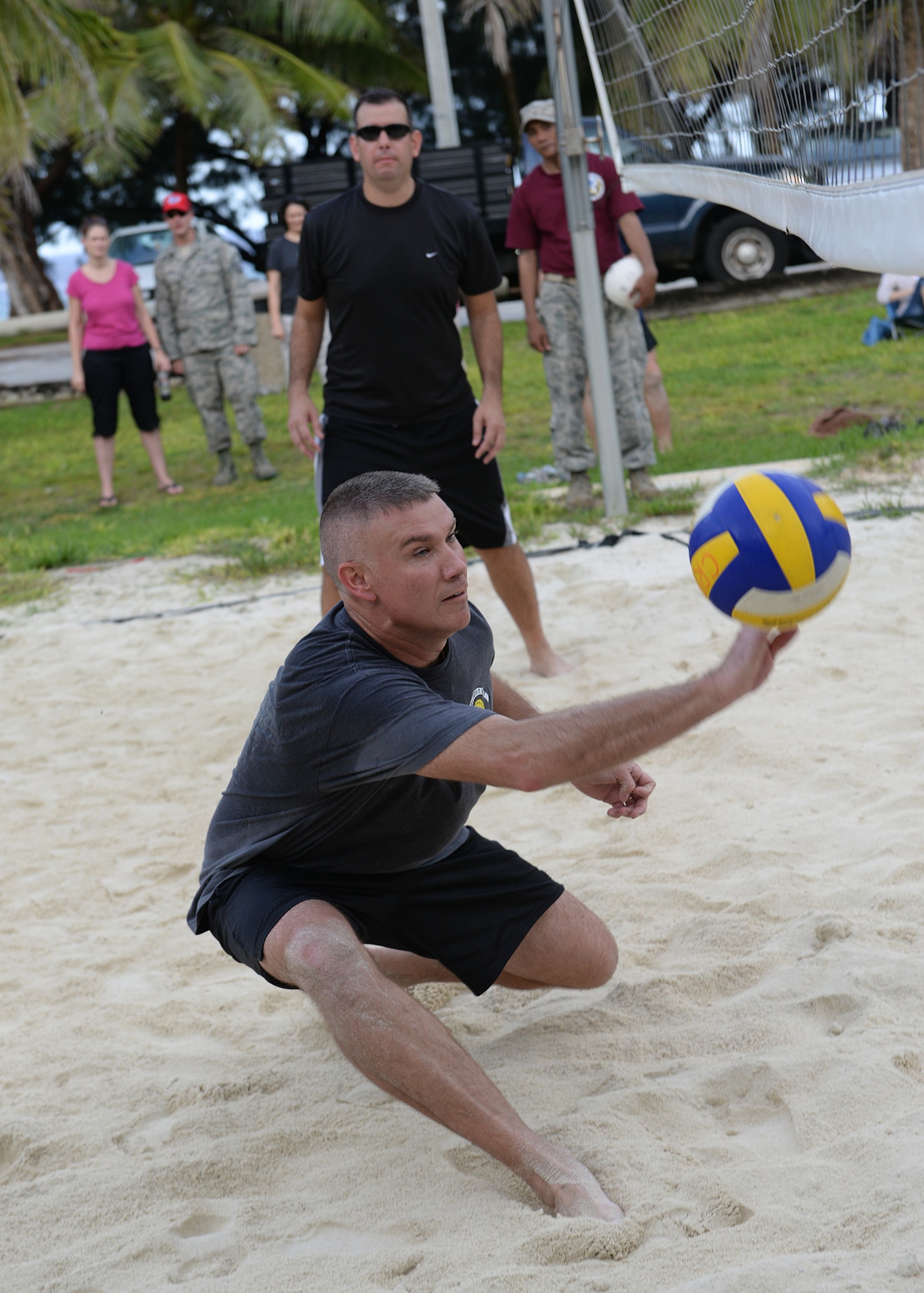 Commanders take home trophy > Andersen Air Force Base > Features