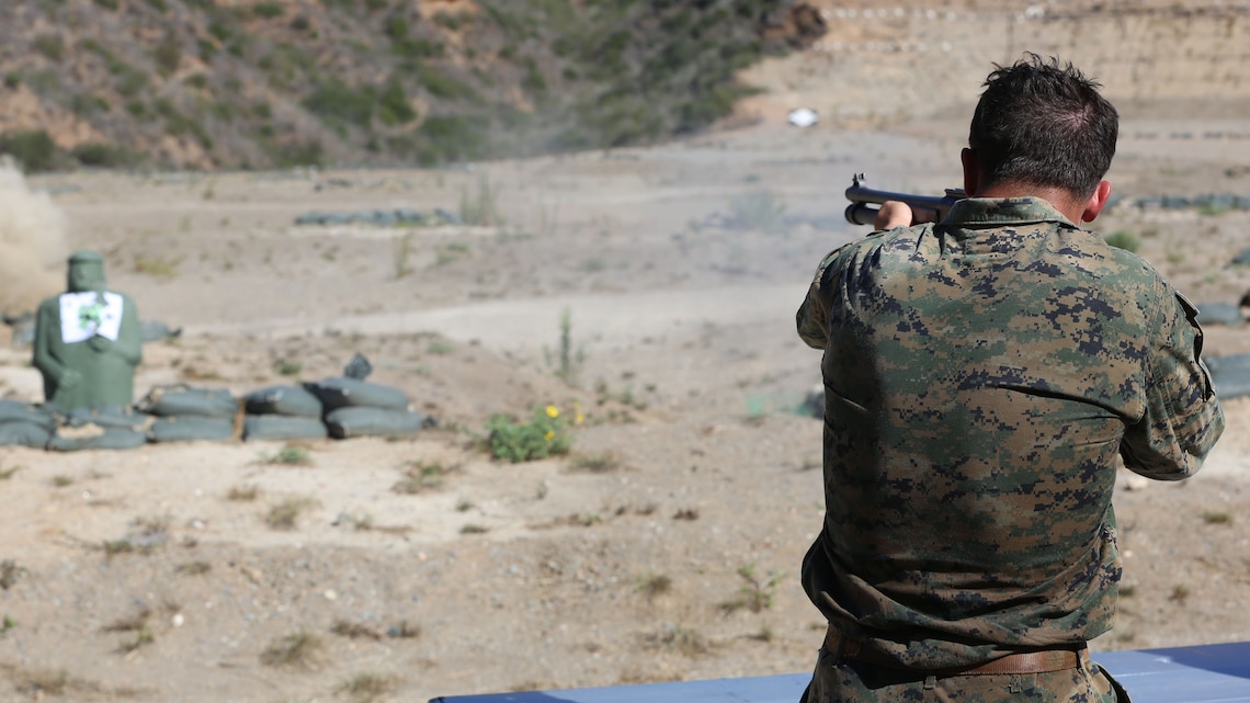 Force Company physical training; An average day > United States Marine ...