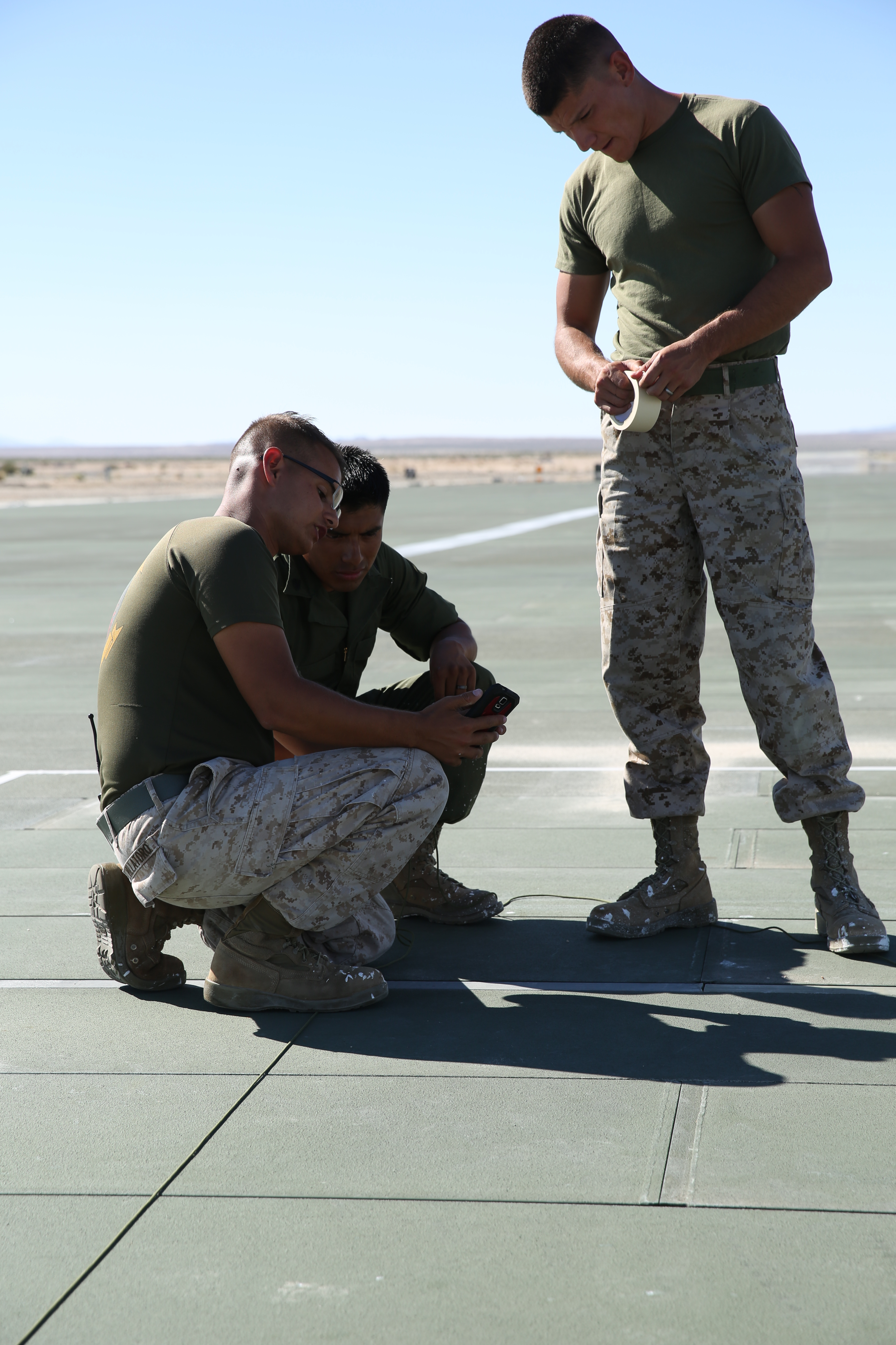 MWSS 374 Marines refurbish Camp Wilson airfield