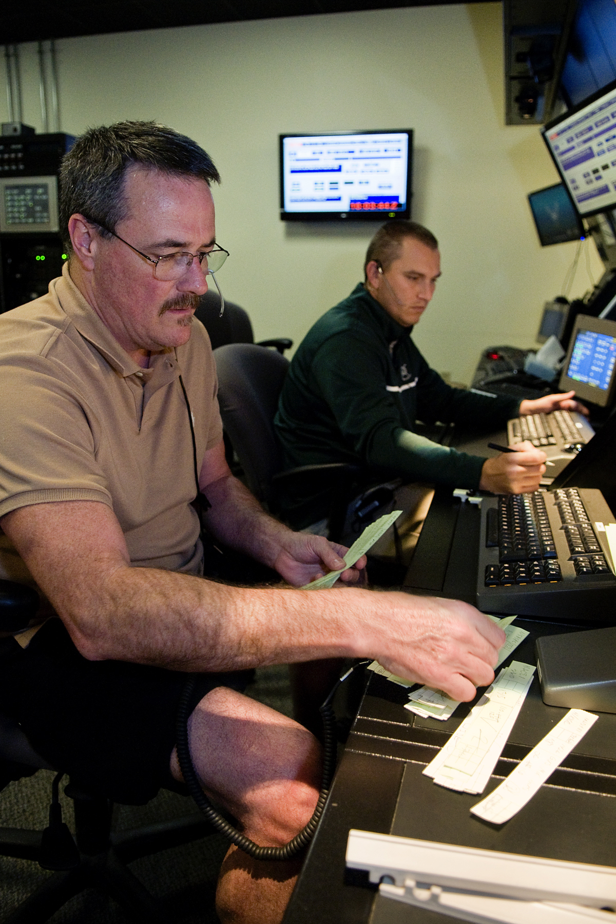 ATC Zero: Grissom steps up, supports air traffic crisis > Grissom Air ...