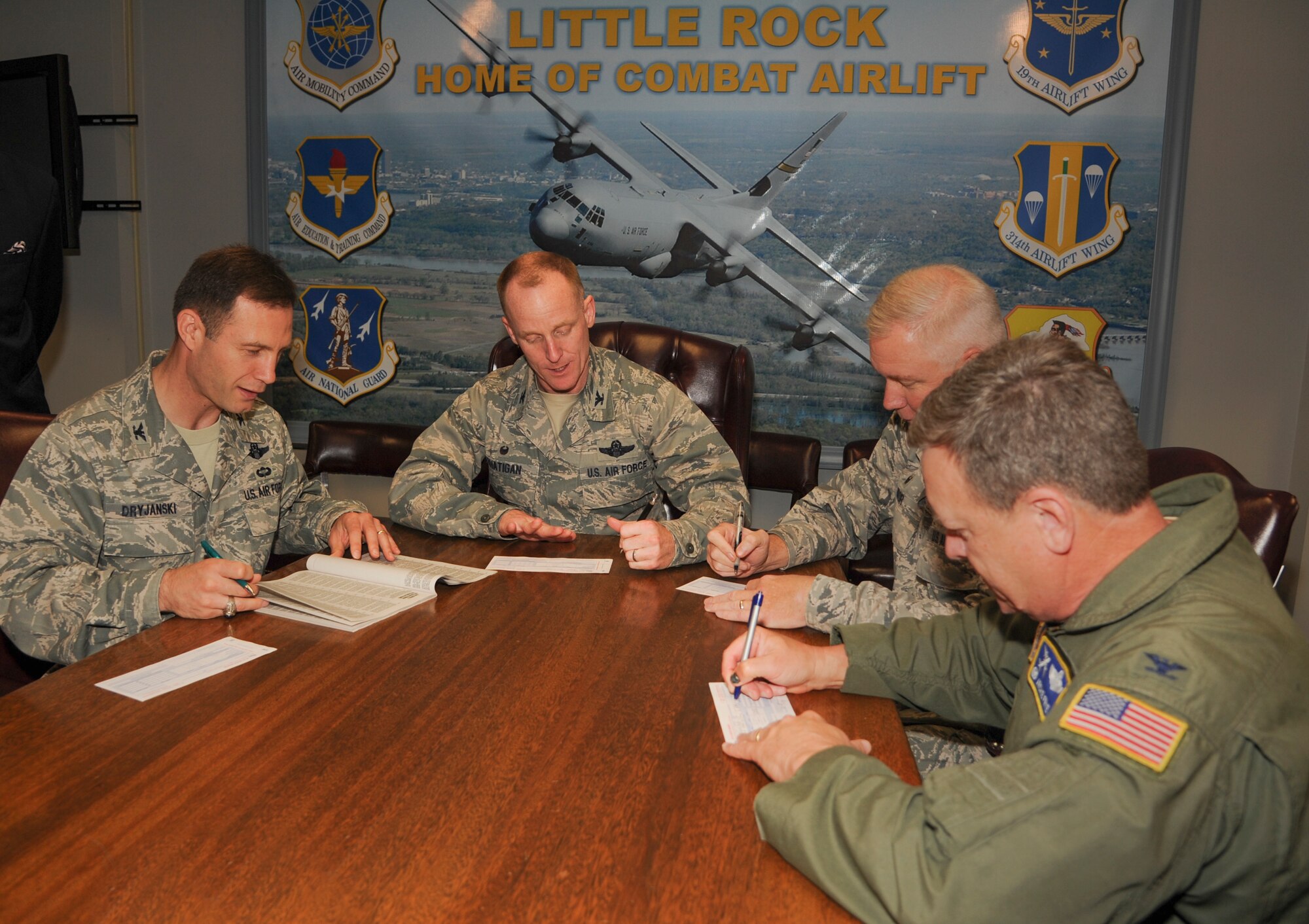 Combined Federal Campaign kicks off > Little Rock Air Force Base > Display