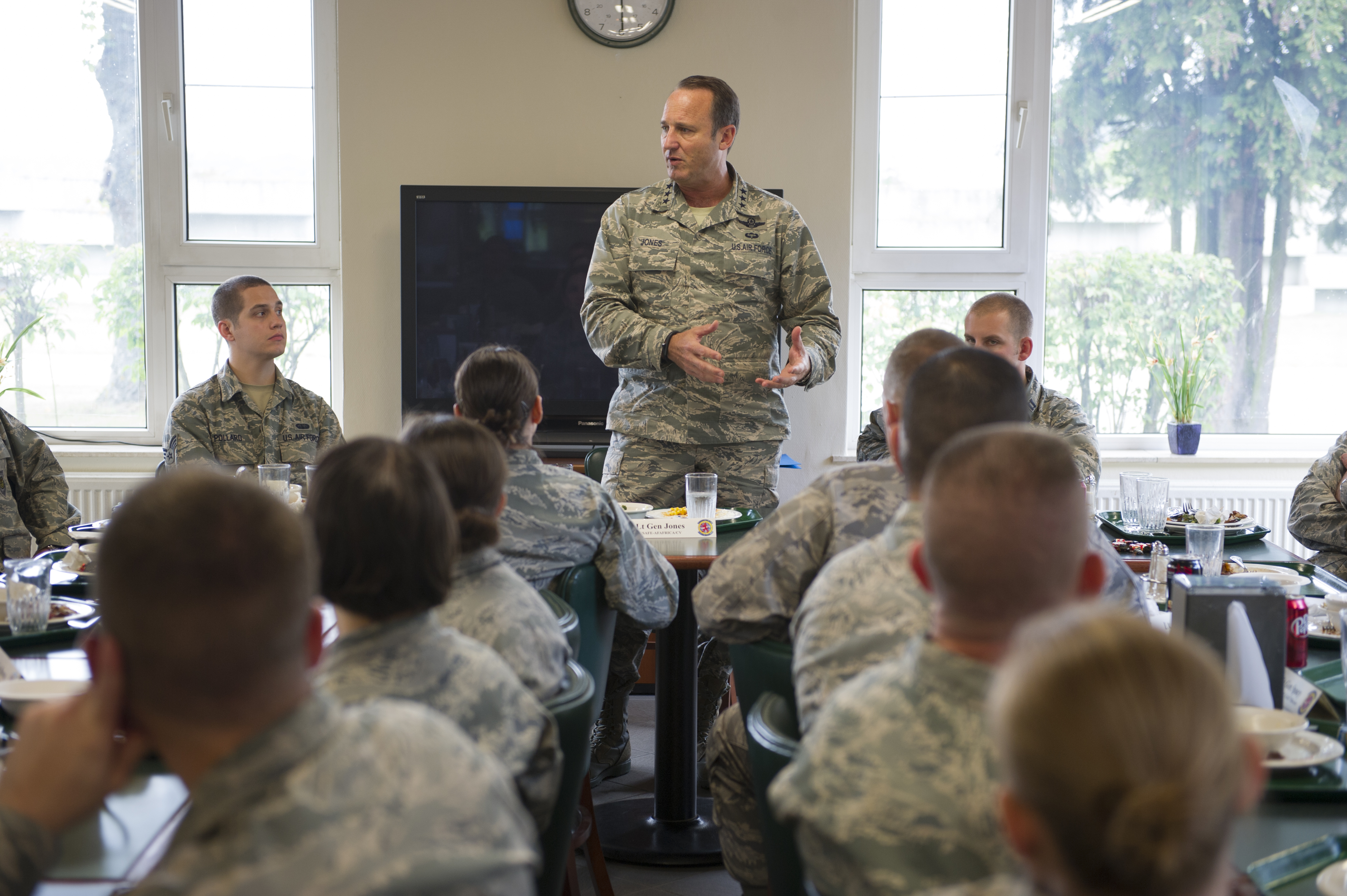 USAFE-AFAFRICA leadership visits remote squadrons > U.S. Air Forces in ...