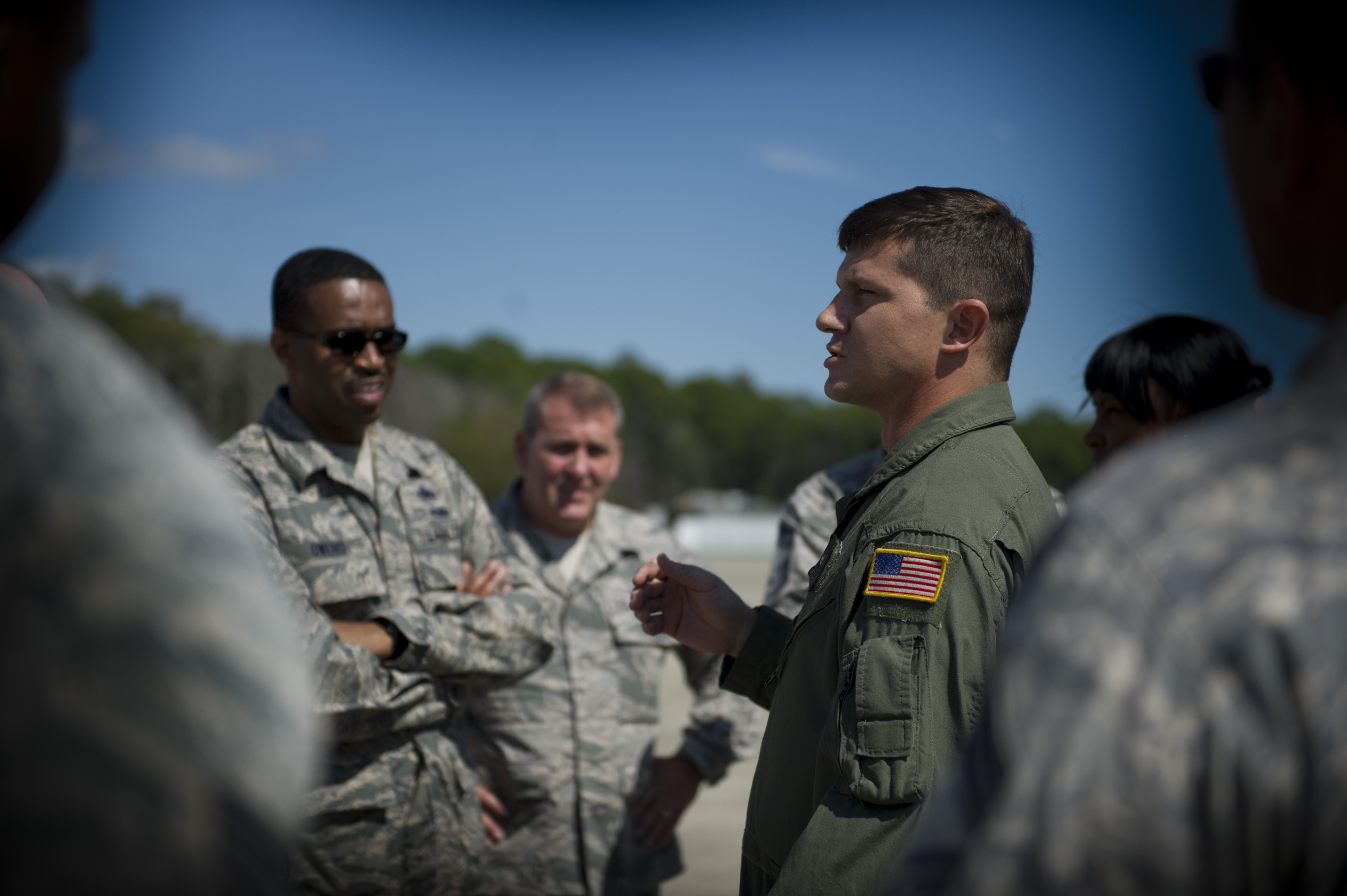 Chiefs tour the flightline