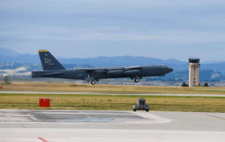 B-52s and Airmen Return to Minot > Ellsworth Air Force Base > Article ...