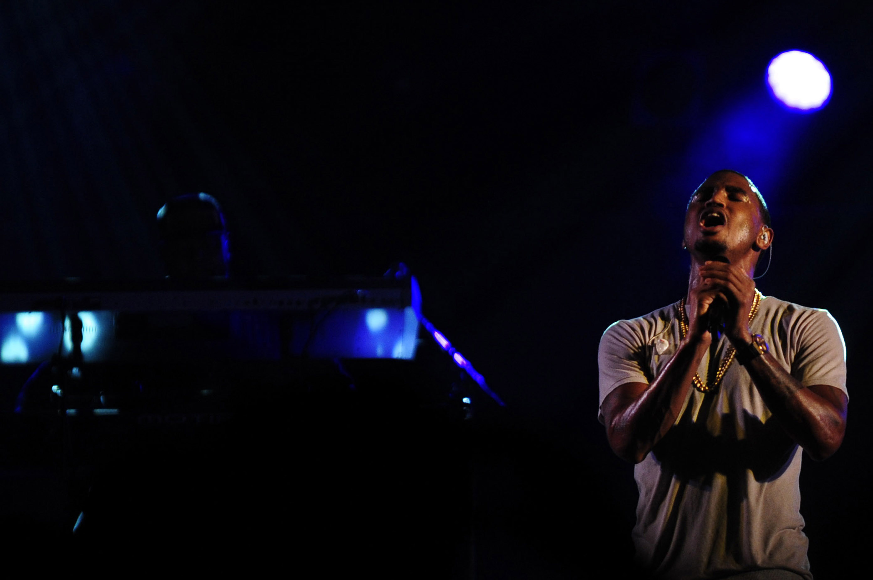 Trey Songz performs for members on Kadena