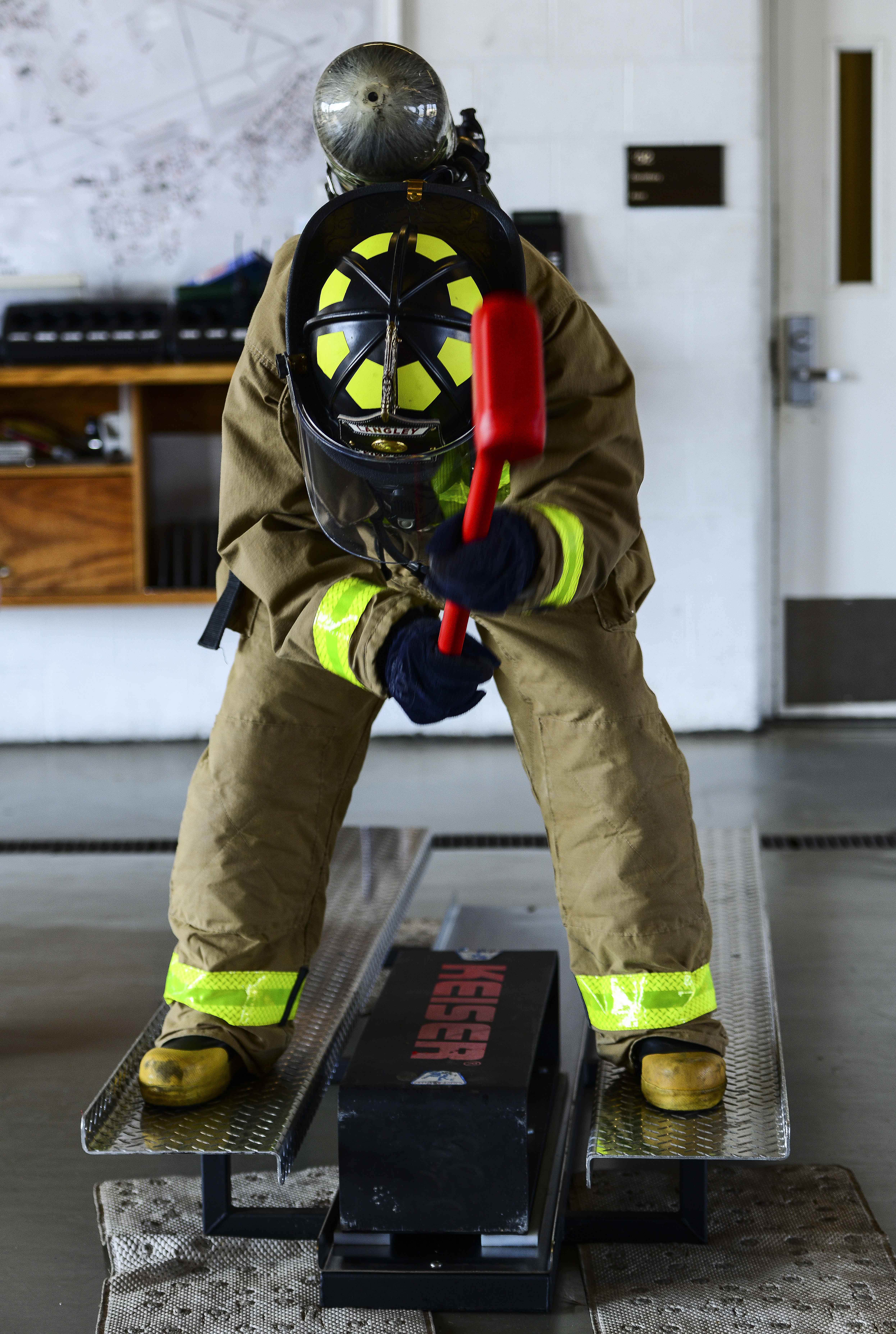 Challenge tests fire fighters' capabilities > Joint Base Langley-Eustis ...