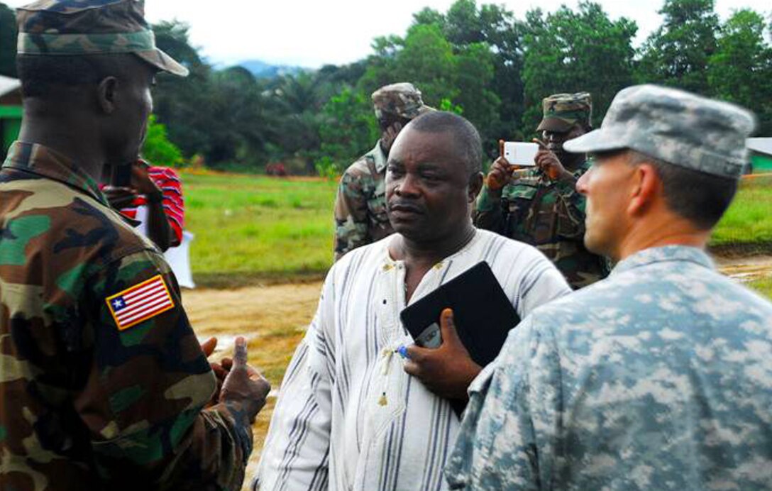 U.S. Army Brig. Gen.Peter L. Corey, right, a deputy commander of U.S ...