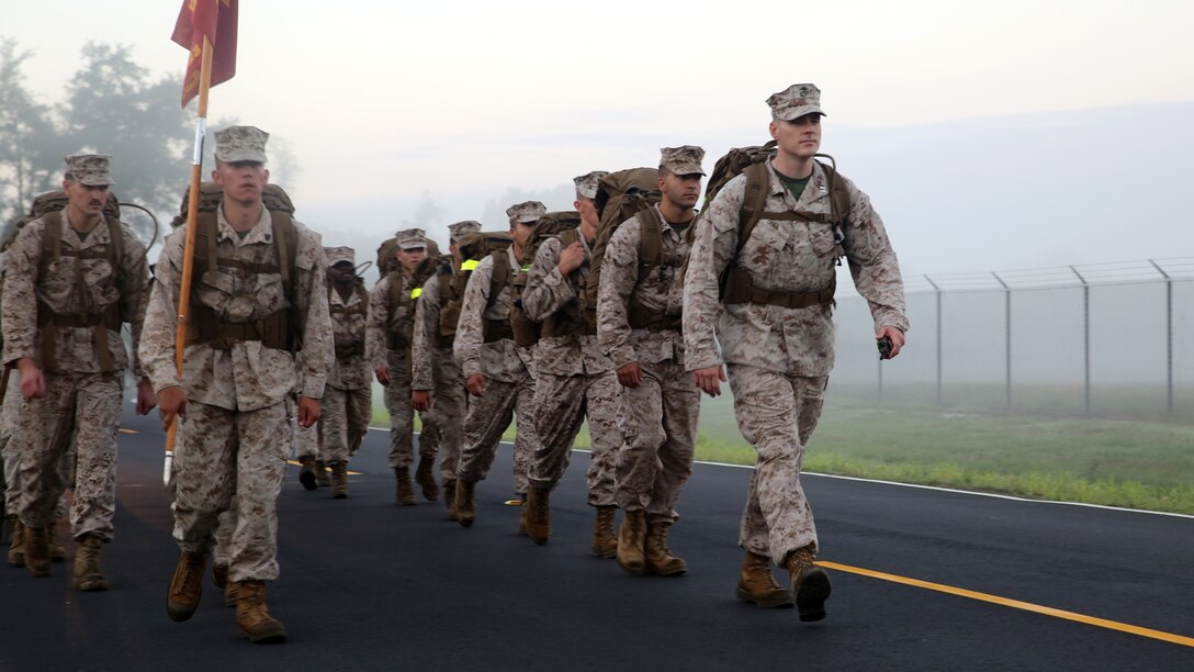 CLC-23 steps out on 6-mile hike