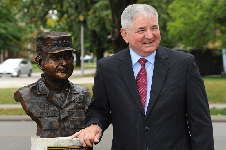 Former CSAF Fogleman honored today for contributions to air power > Air ...