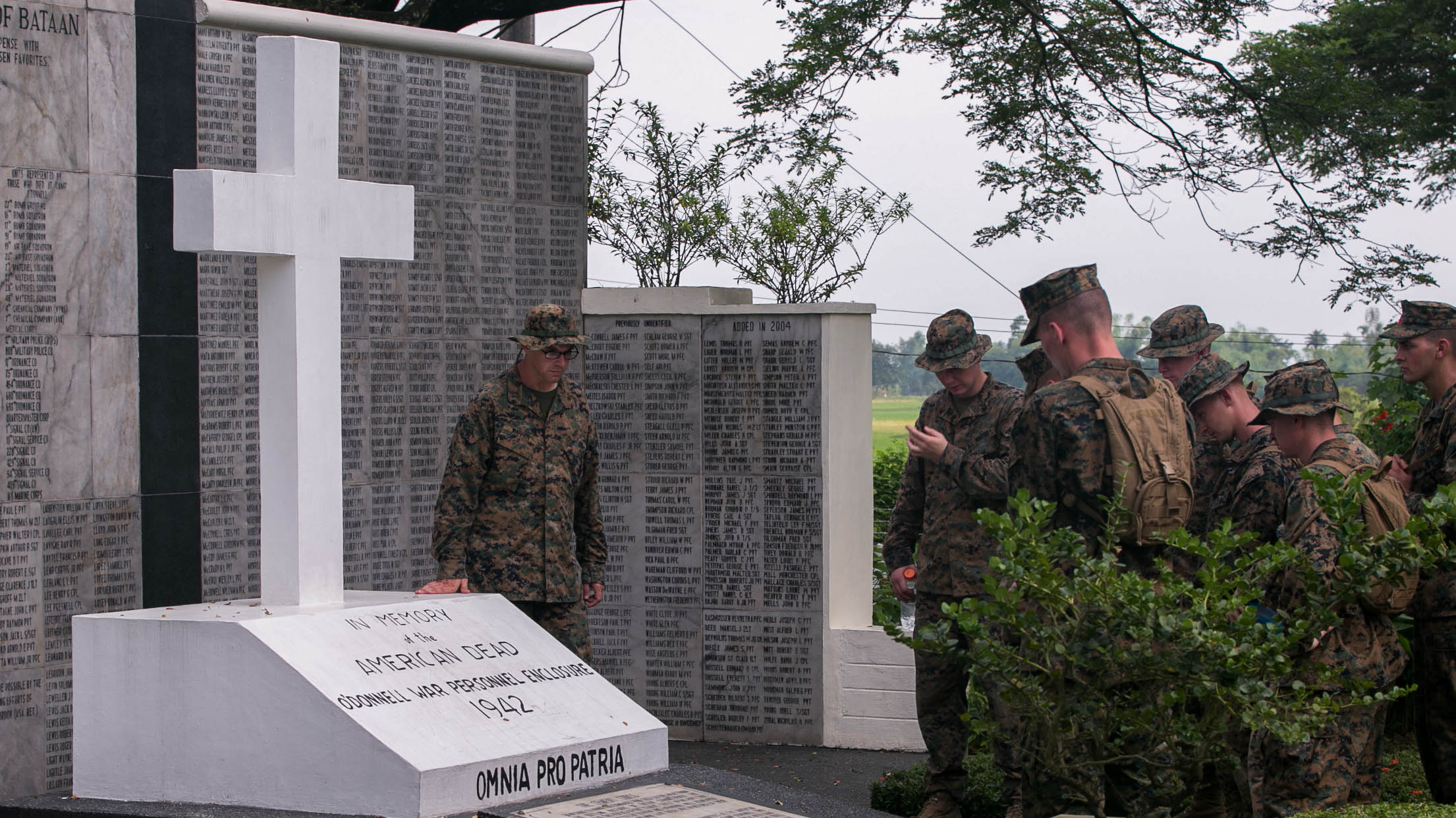 31st MEU Marines visit Bataan Death March Memorial following PHIBLEX '15