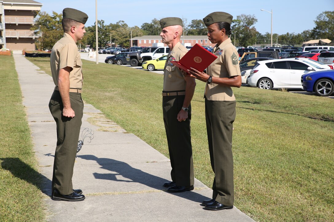 Integrated Task Force officer receives award for valor