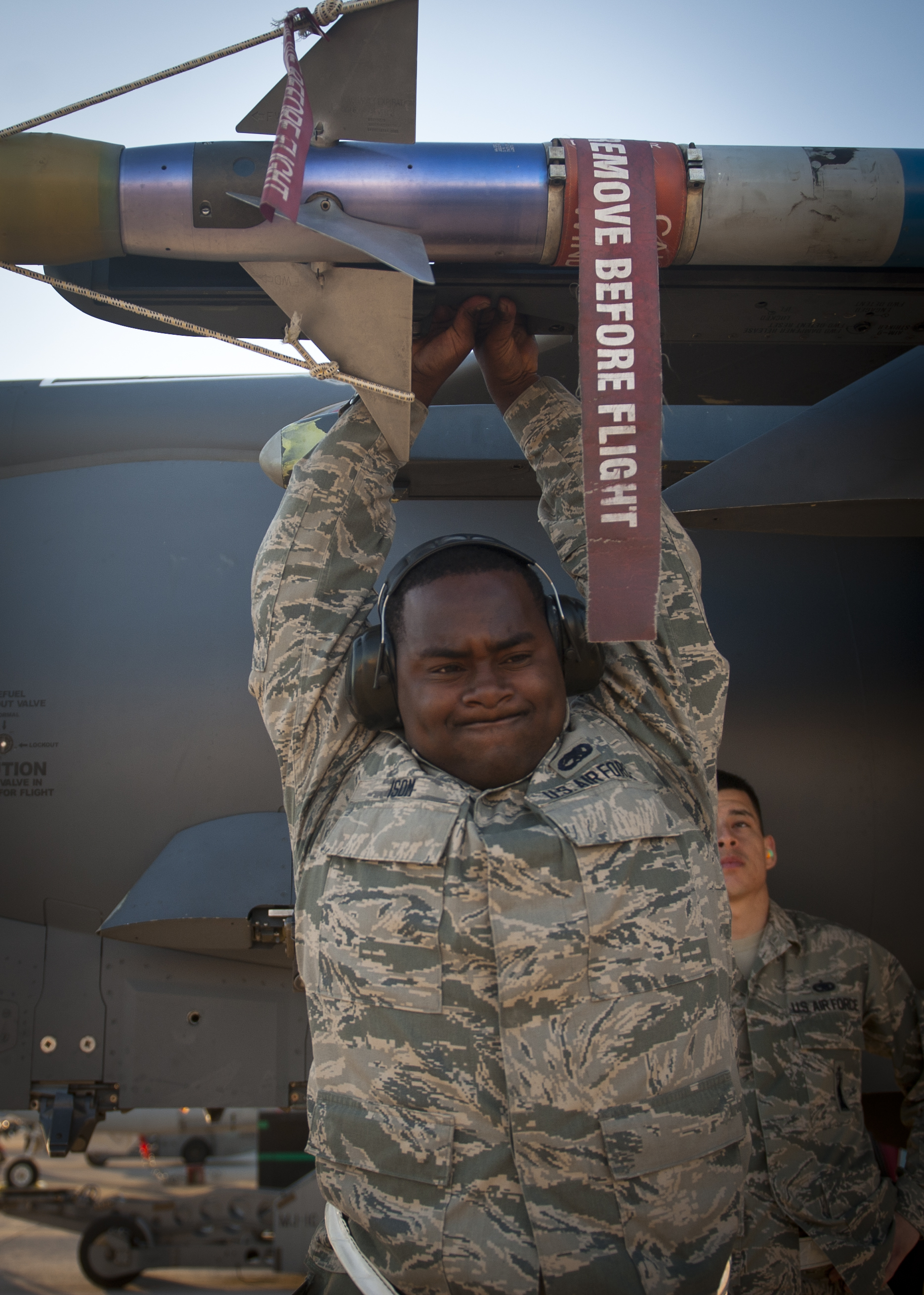 57th MXG locked, loaded > Nellis Air Force Base > Article Display