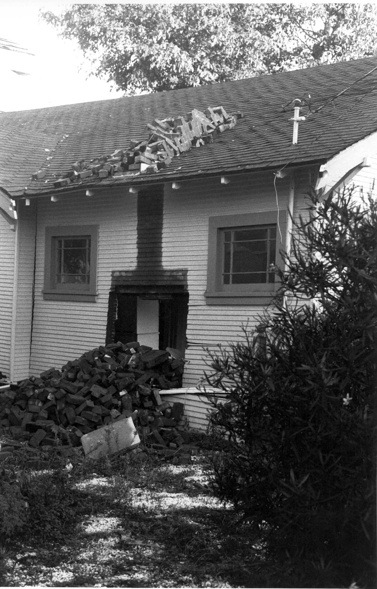 Twenty-five years after the earthquake recovery effort > Omaha District ...