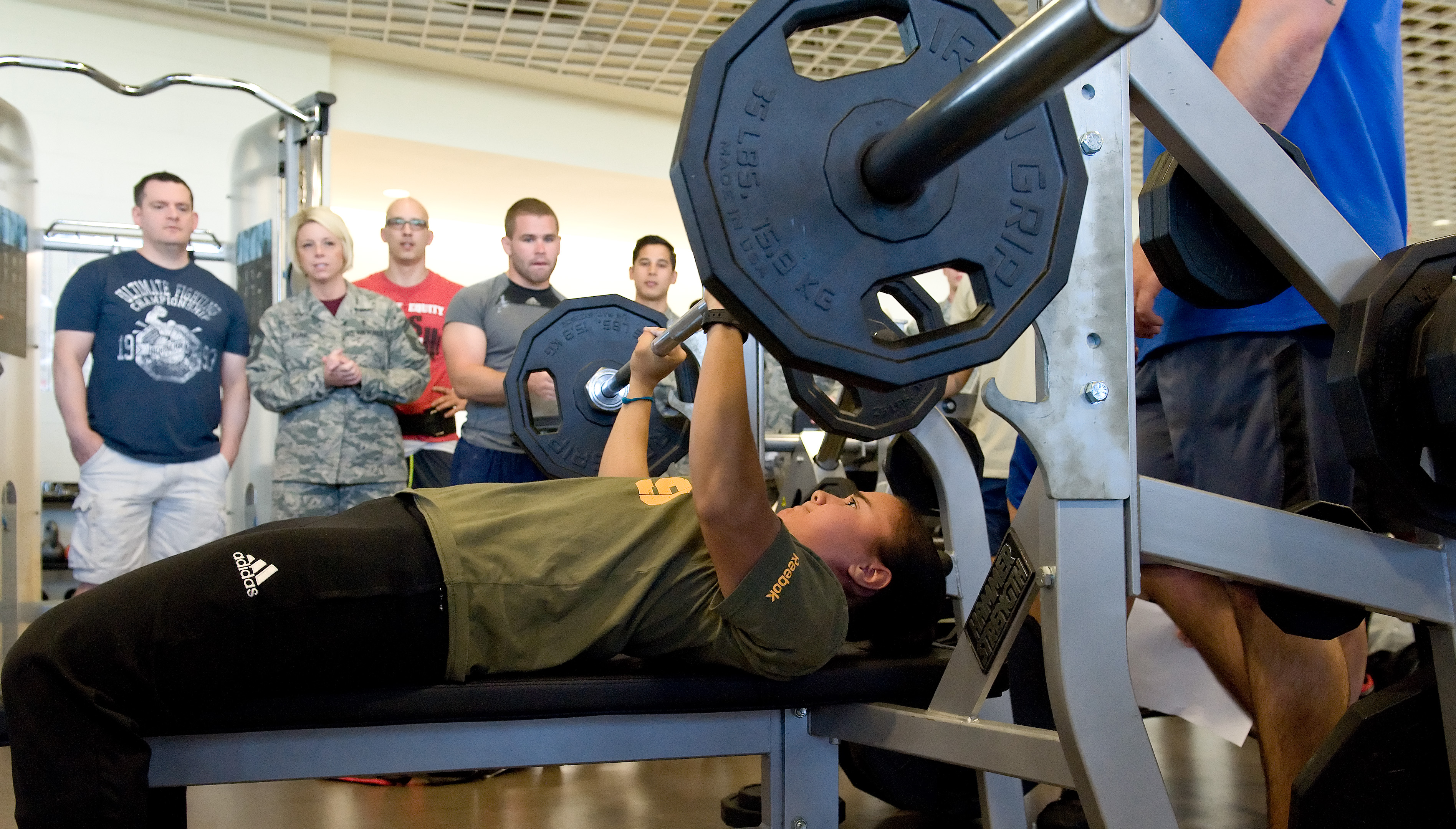 Snapshot: Team Dover powerlifters give max effort > Dover Air Force ...