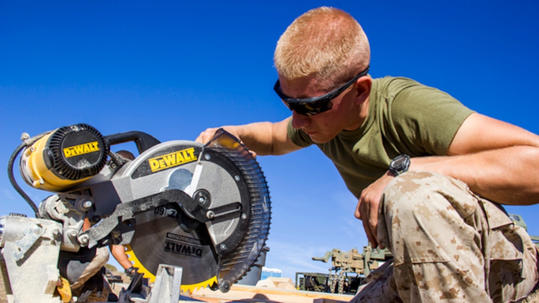 MWSS 373 Marines build up for PH-15