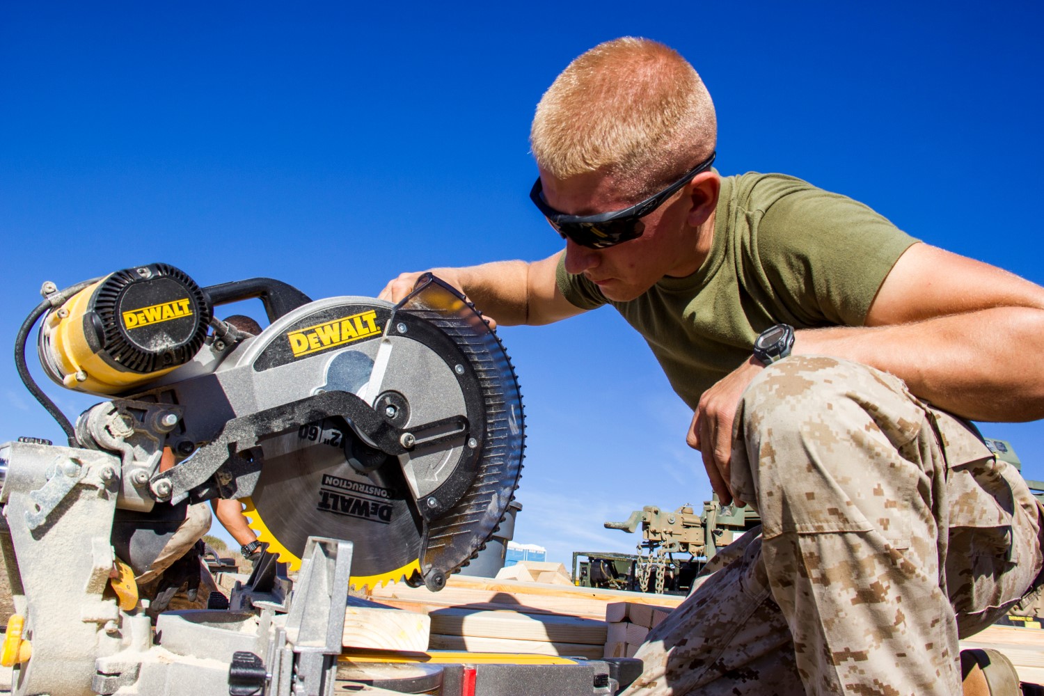 MWSS 373 Marines build up for PH-15