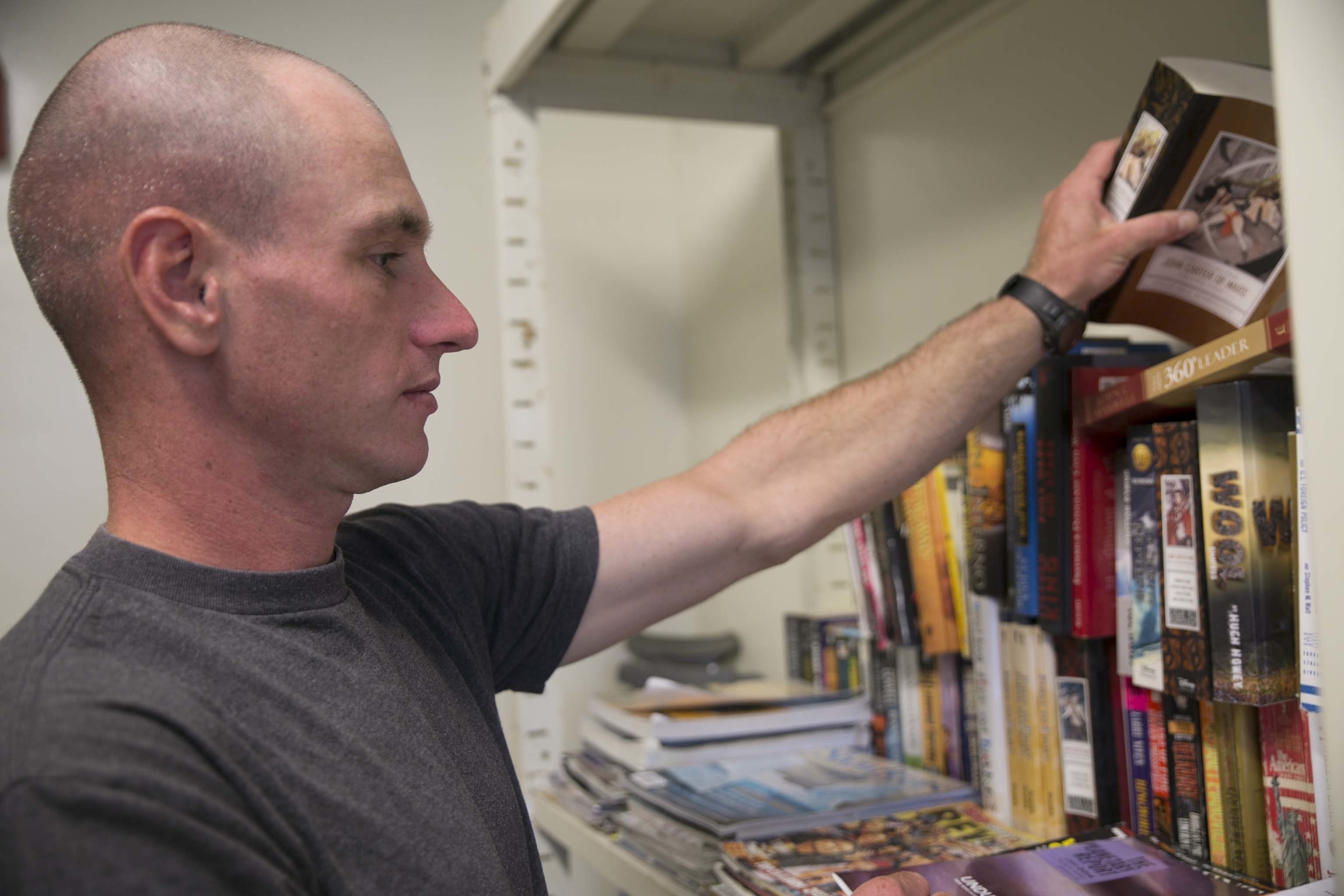 Lance corporal saves fellow Marines thousands of dollars through ...