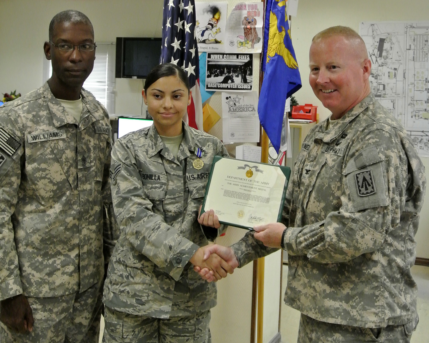 Communications Airman Receives Army Achievement Medal > U.S. Air Forces ...