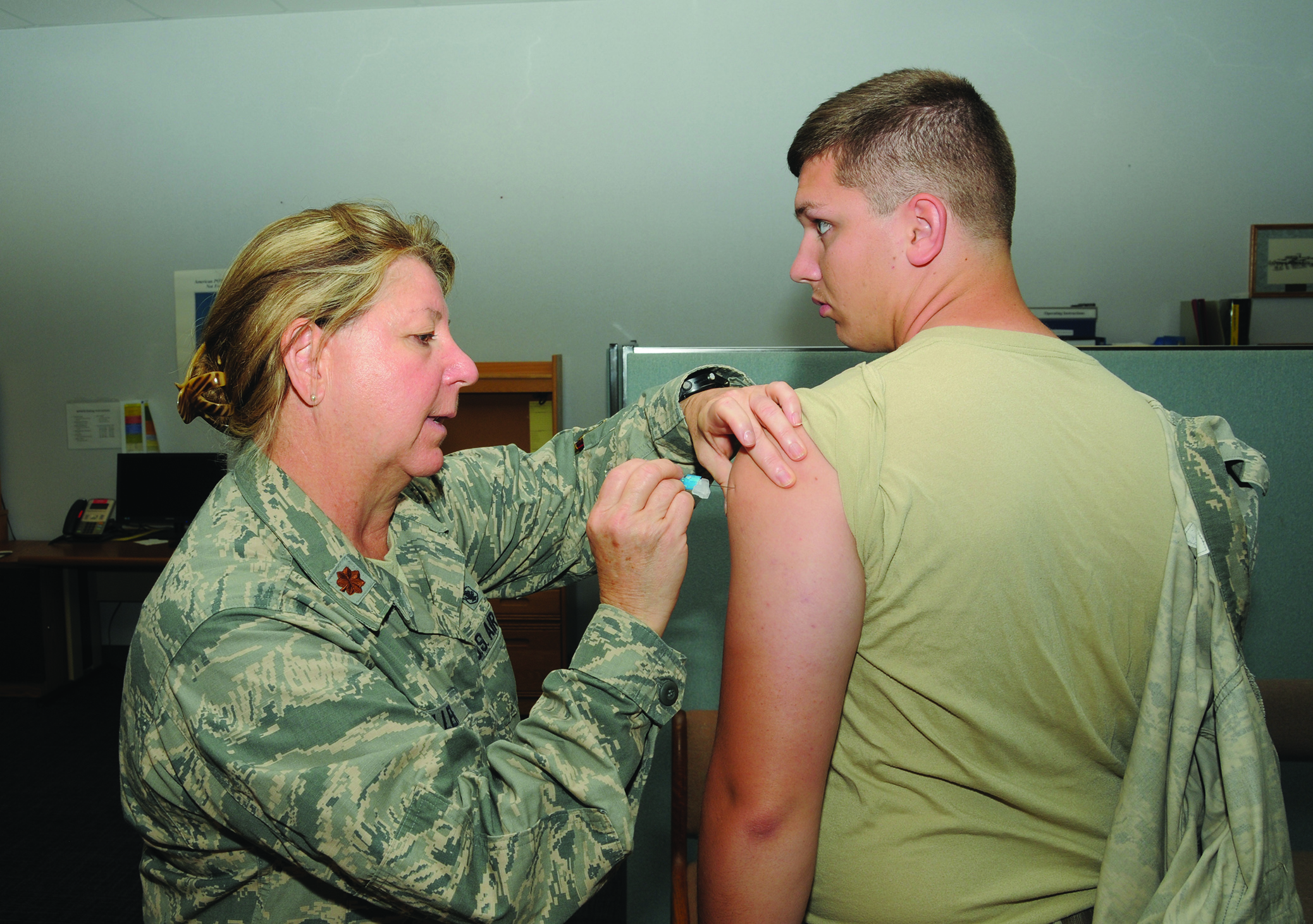 Don't forget your flu shot! > 445th Airlift Wing > Article Display