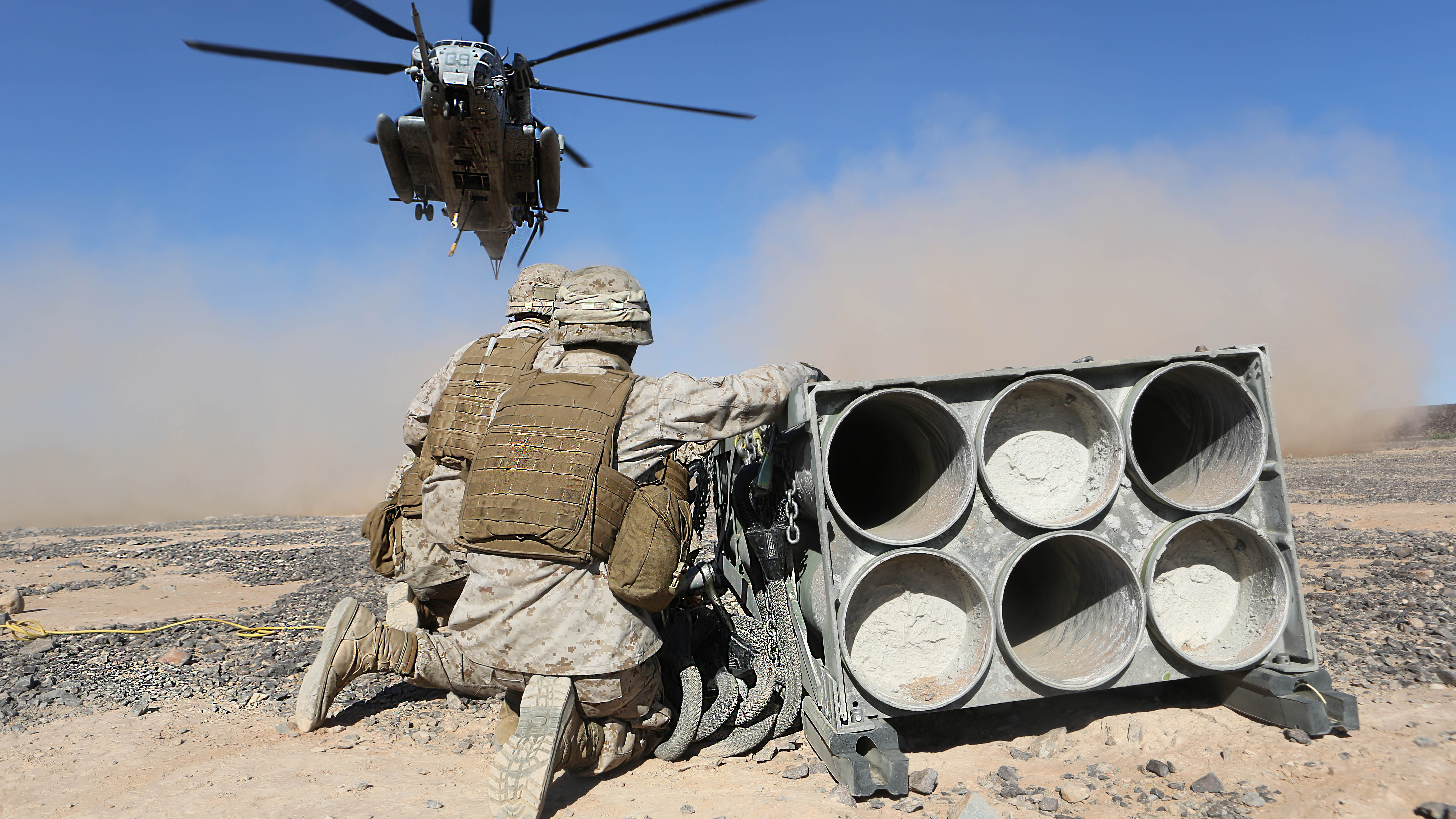 HMH- 462 flexes muscle with CLB-13 help > The Official United States ...