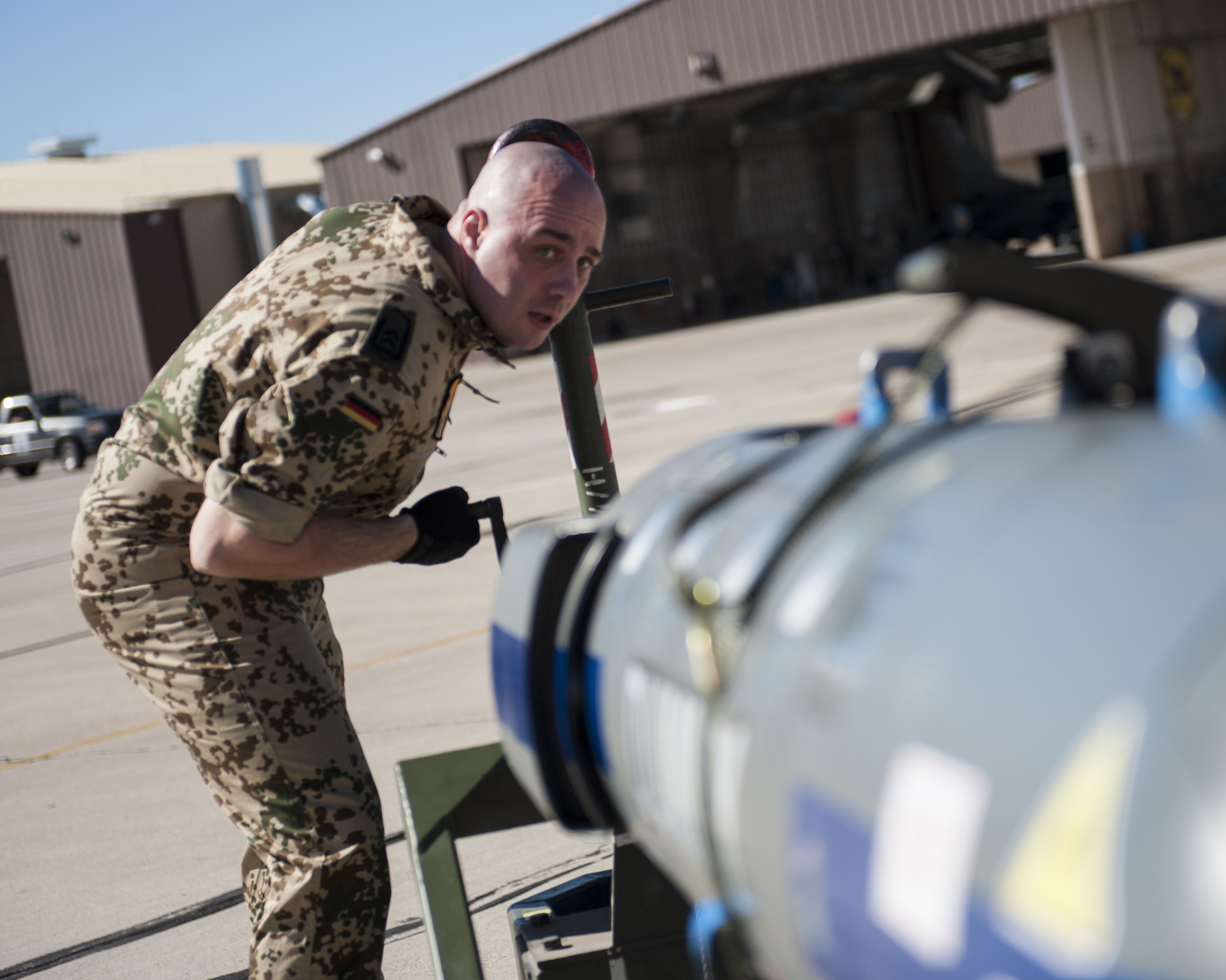 Quarterly load crew competition at Holloman AFB > Holloman Air Force ...