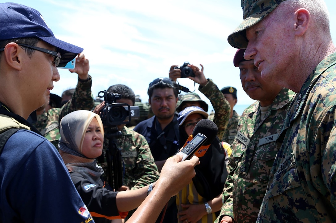 11th MEU wraps up MALUS AMPHEX 14