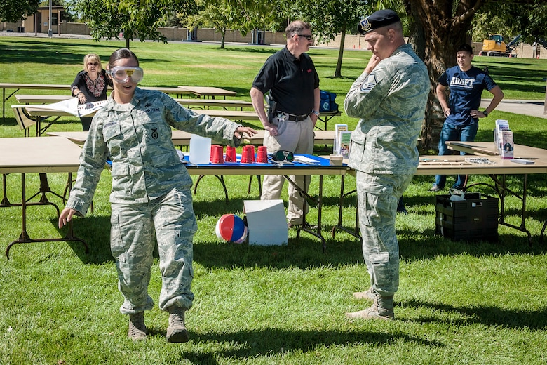 Airmen learn impacts of DUI > Fairchild Air Force Base > Article Display
