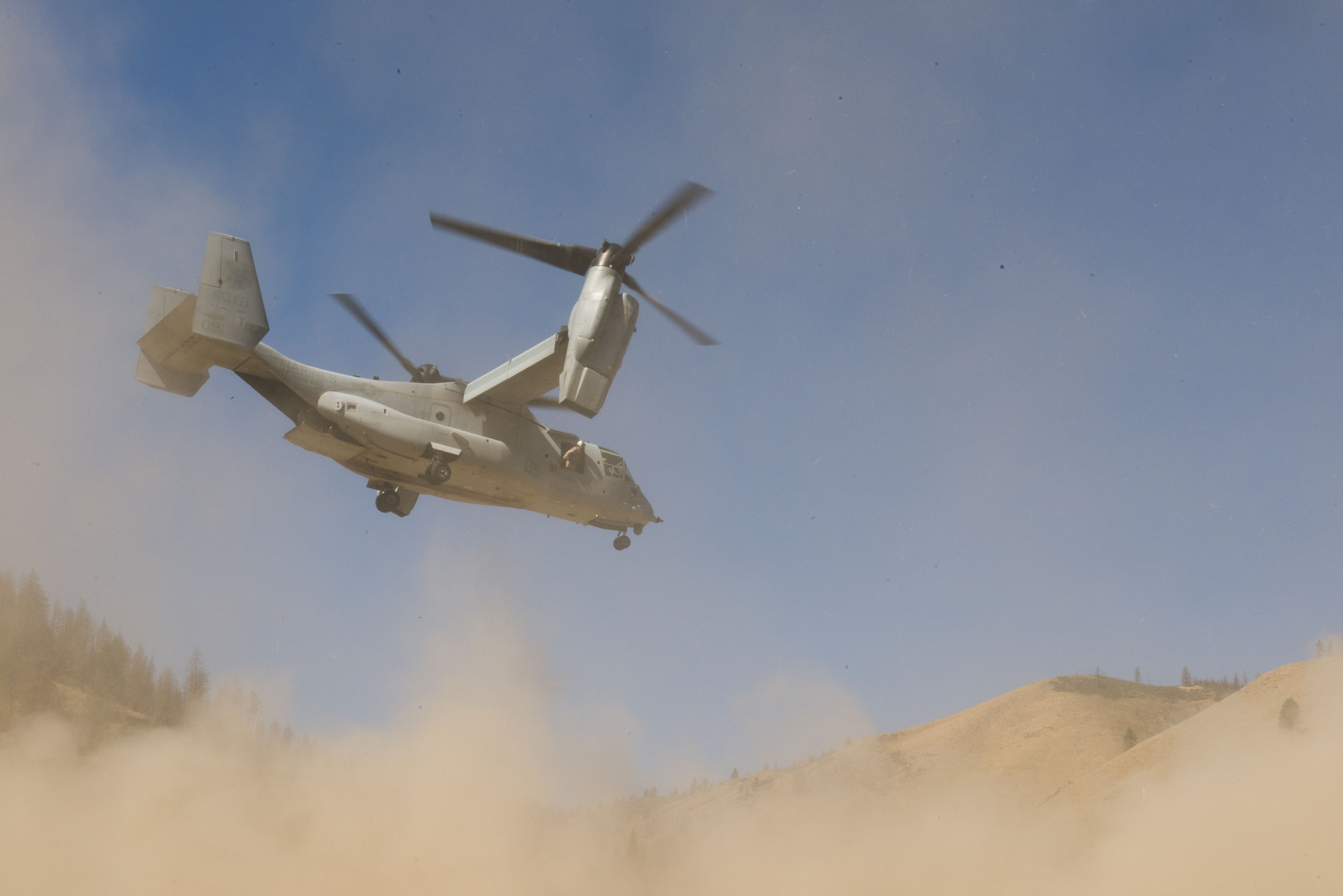 VMM-161 practices cargo drops > Mountain Home Air Force Base > Article ...