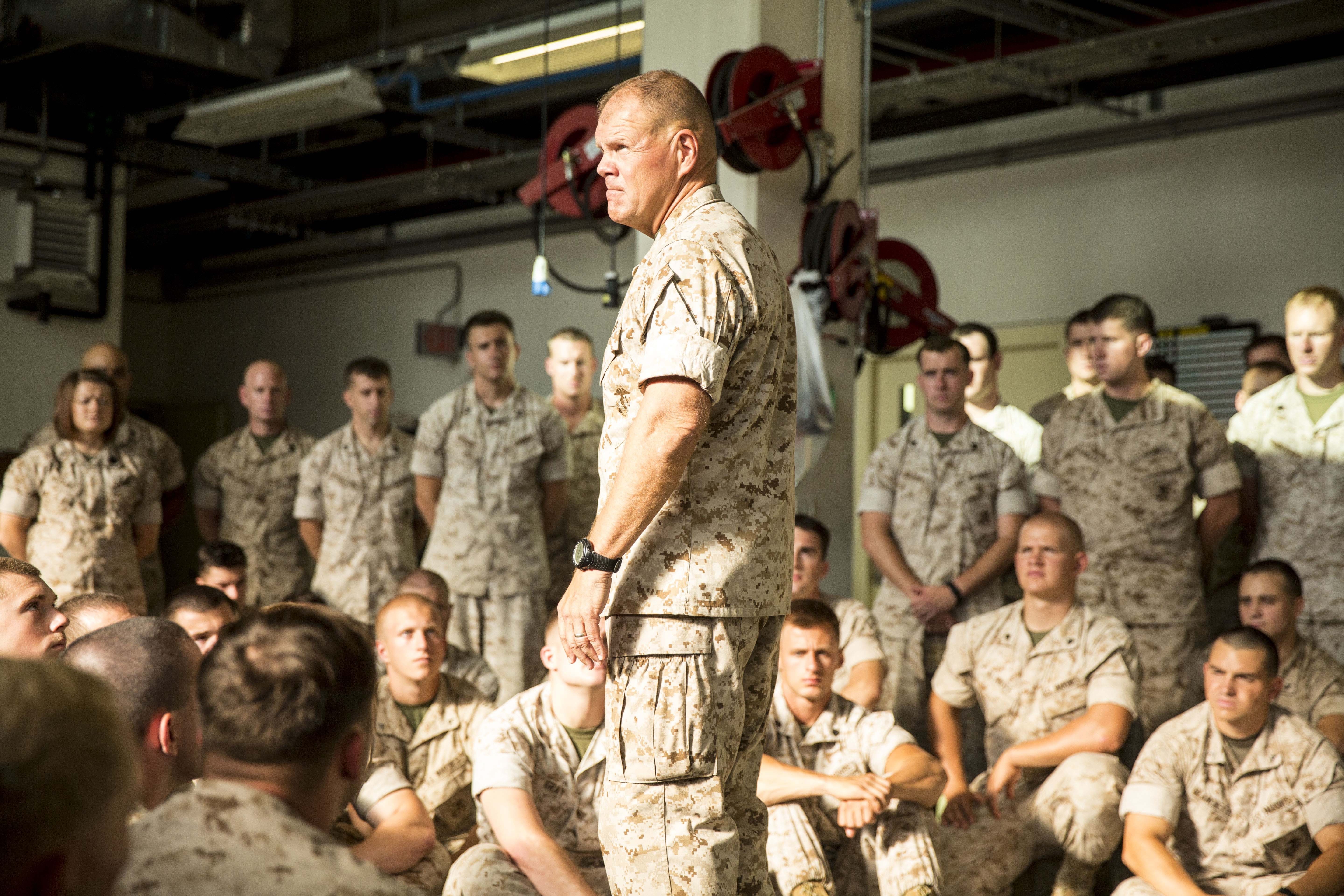 Lt. Gen. Neller visits SP-MAGTF Africa