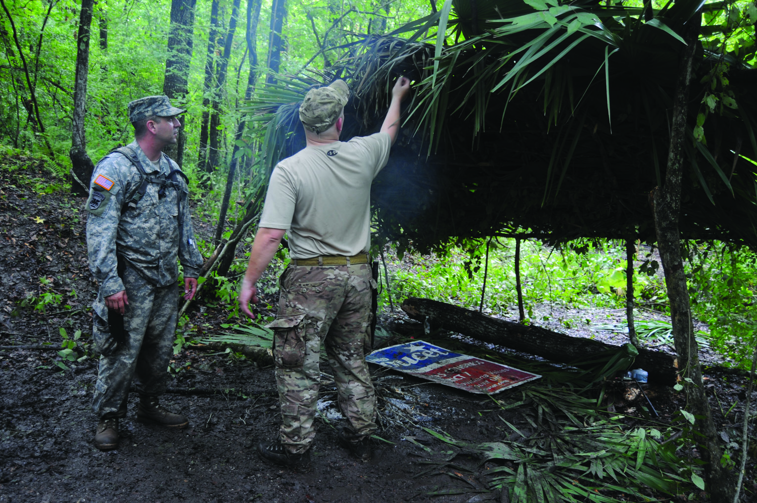 SERE specialists facilitate training for Army, Air Force > Air ...