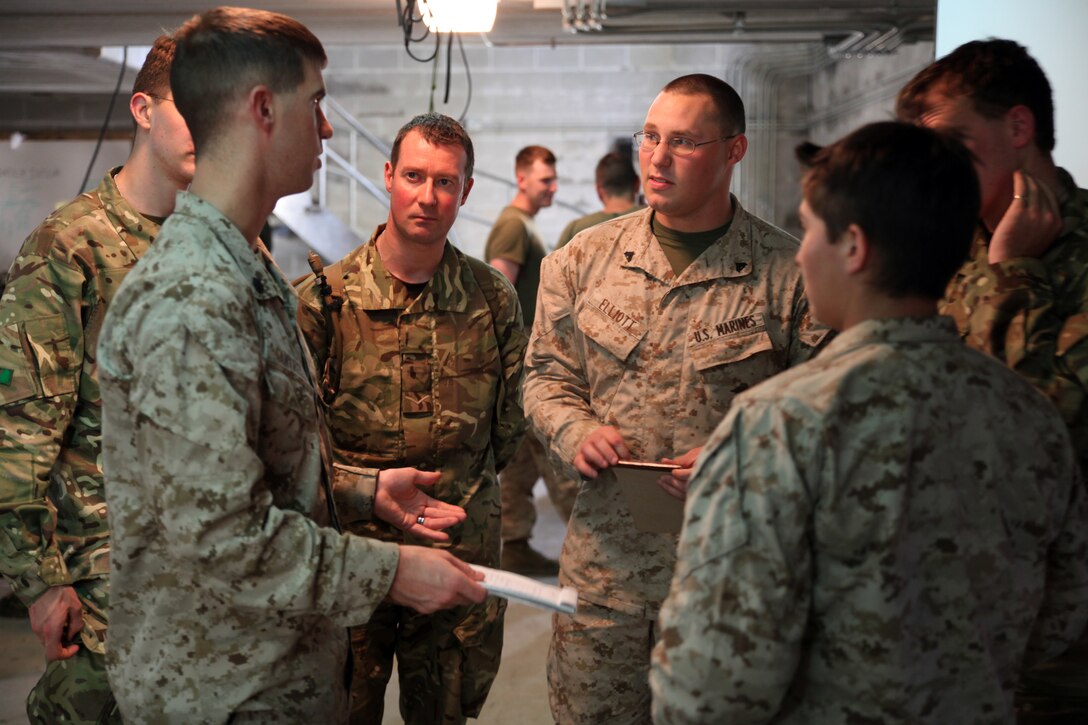 Marines, British soldiers continue intelligence sharing at Exercise ...