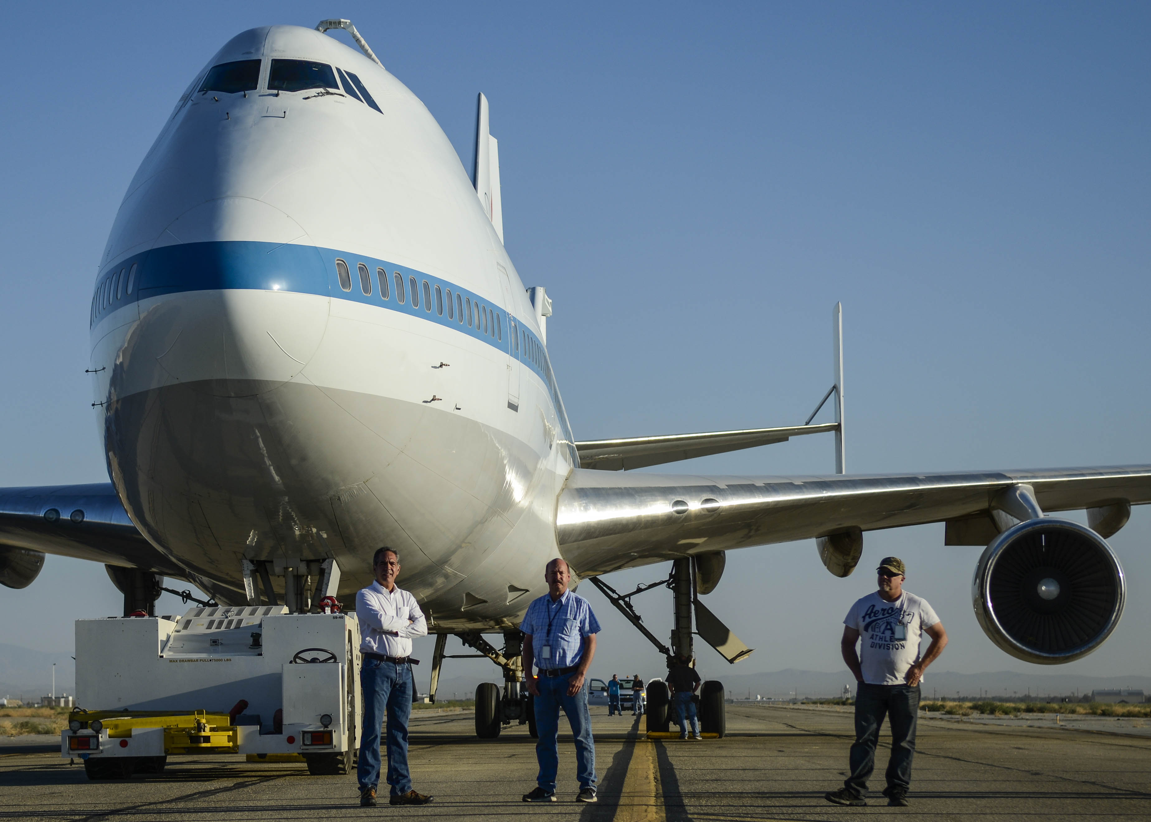 NASA 747 moves to Palmdale